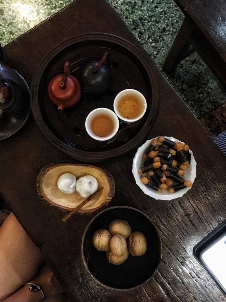 รีวิว Double Dogs Tea Room - 🌱คาเฟ่ชาสำหรับคนรักชา🍵 - Wongnai