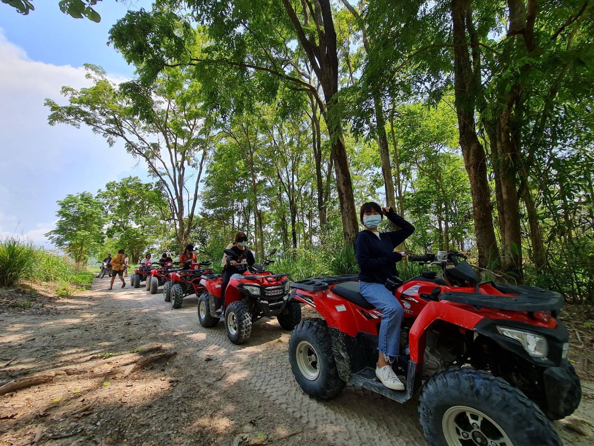 รูป Drive Thru Atv Adventure