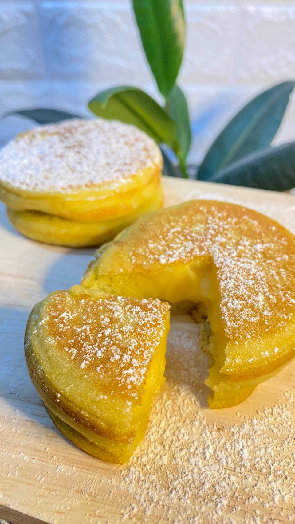 รีวิว YAKI BUN (ยากิบัน) - ส่วนตัวชอบไส้ครีมค่ะ ไม่ว่าจะกับแป้งแบบไหนก็ ...
