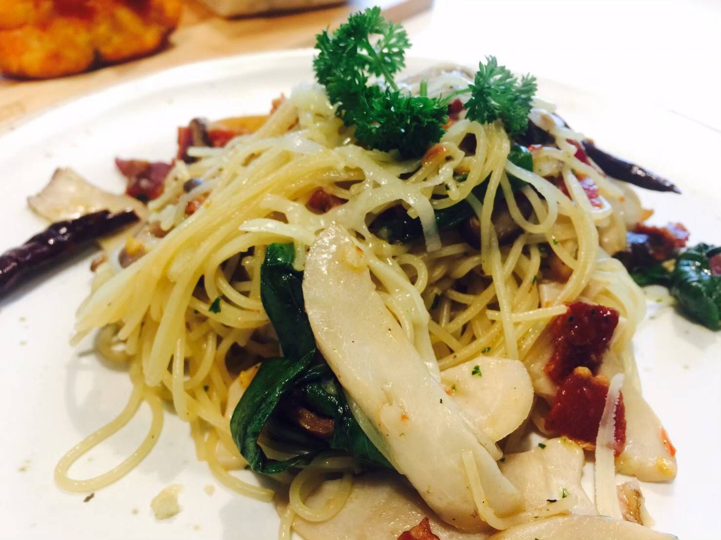 รีวิว Spaghetti Factory เซ็นทรัลเวิลด์ - เวลาของคนหิวๆ - Wongnai
