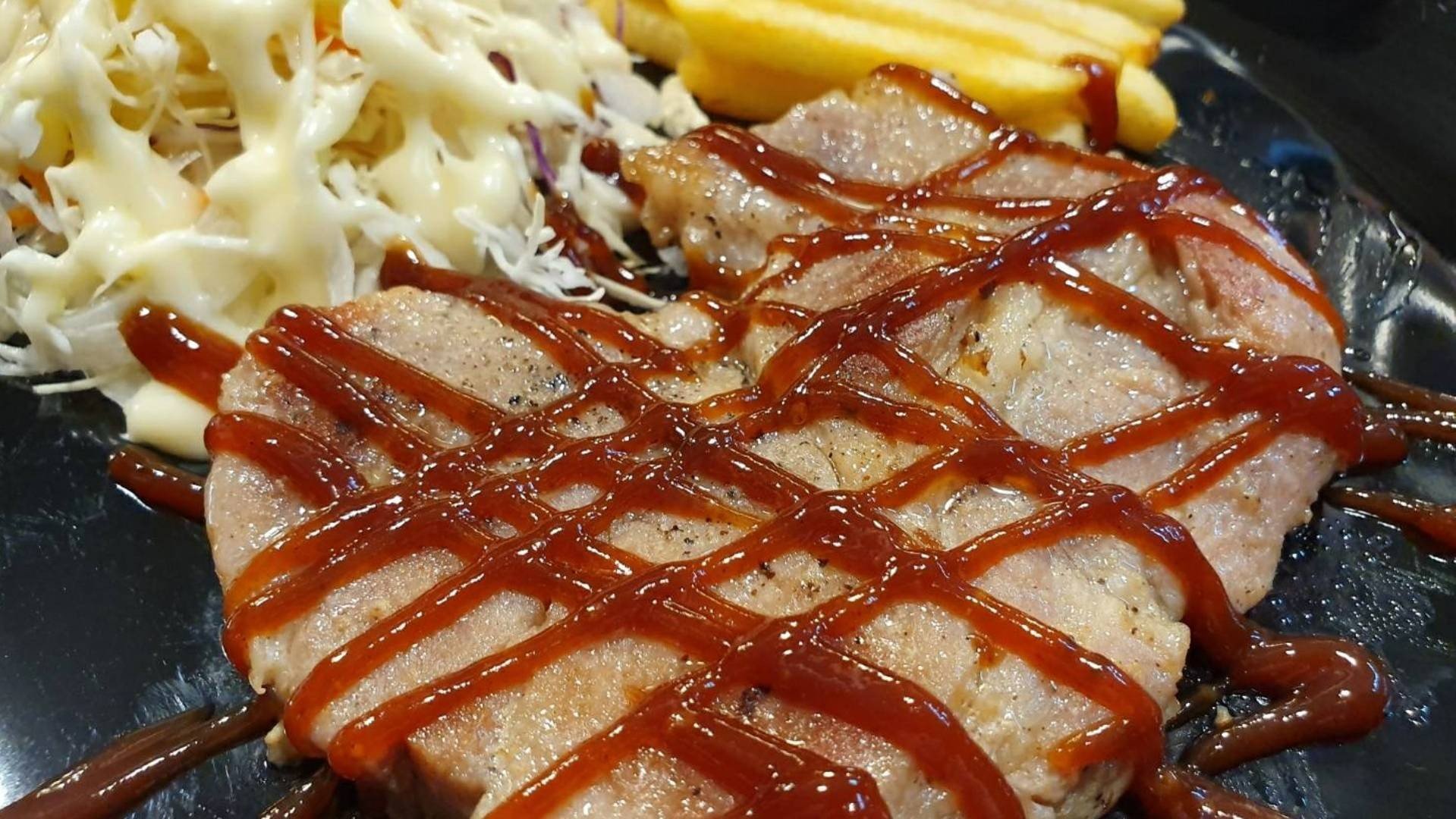 Steak Mee Moo - สั่งอาหารเดลิเวอรี | Wongnai x LINE MAN