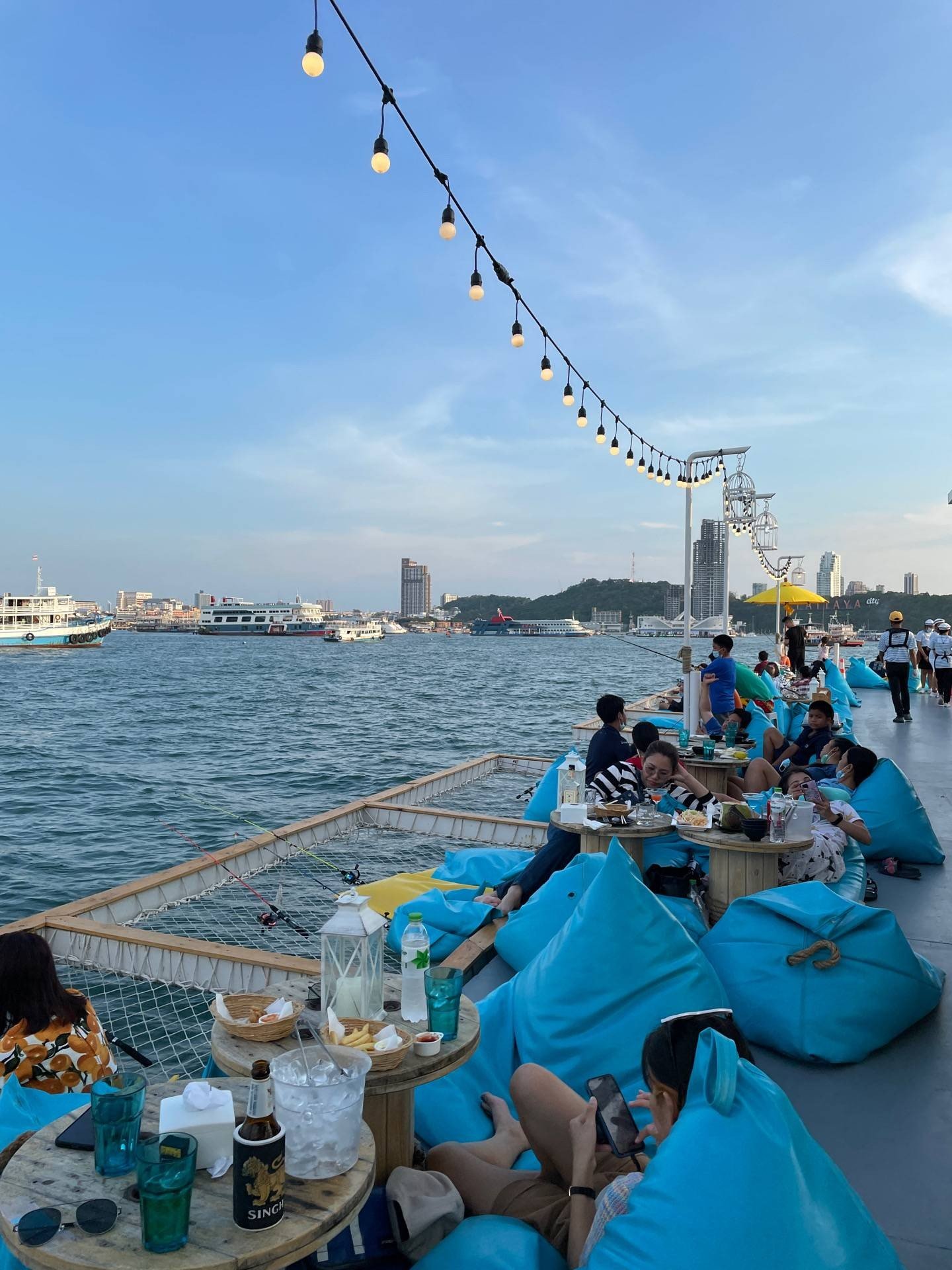 ร้าน TAPPIA Floating Cafe PATTAYA | รีวิวร้านอาหาร - Wongnai