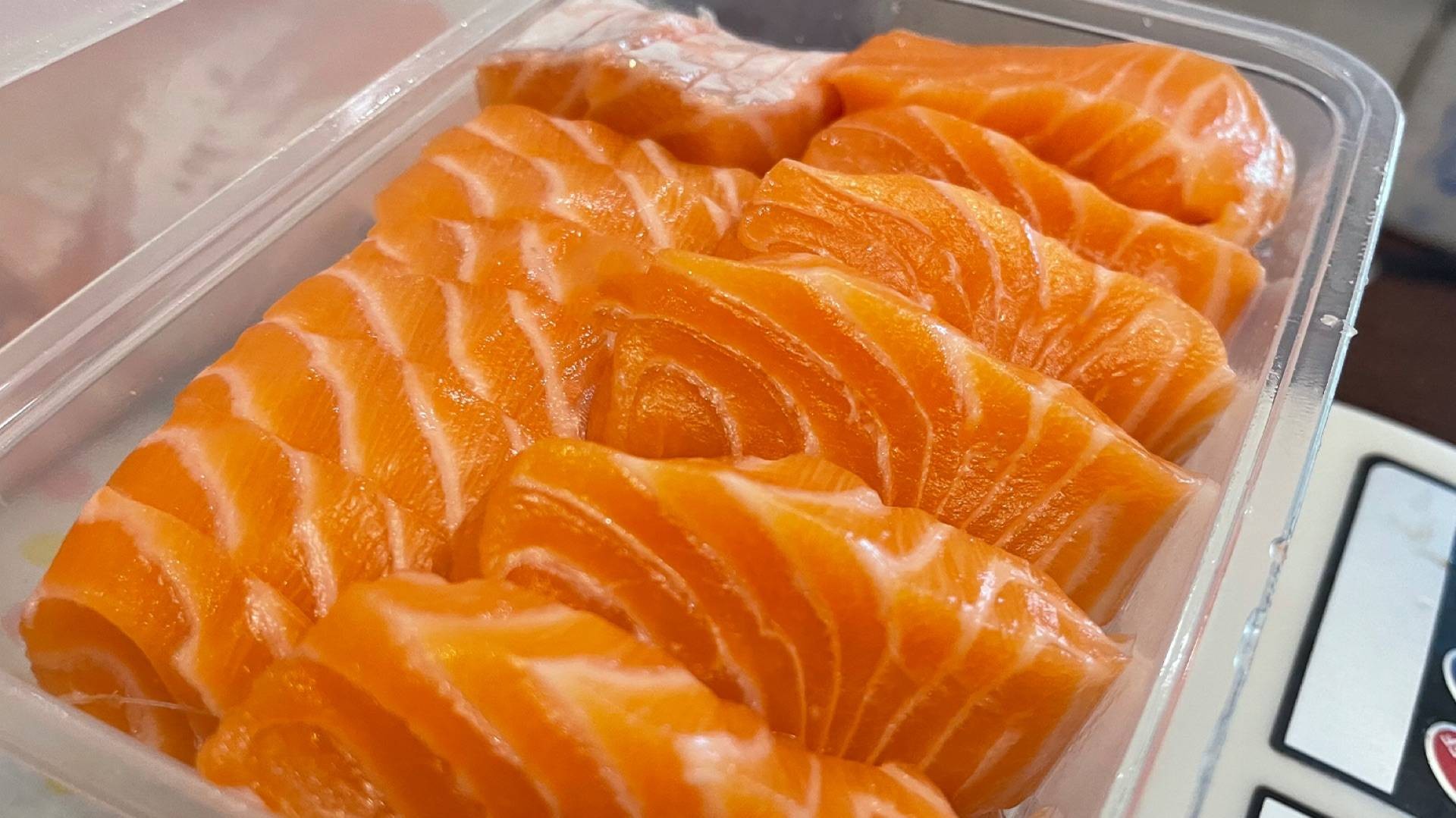 KINMON SALMON SASHIMI แจ้งวัฒนะ - สั่งอาหารเดลิเวอรี | Wongnai x LINE MAN