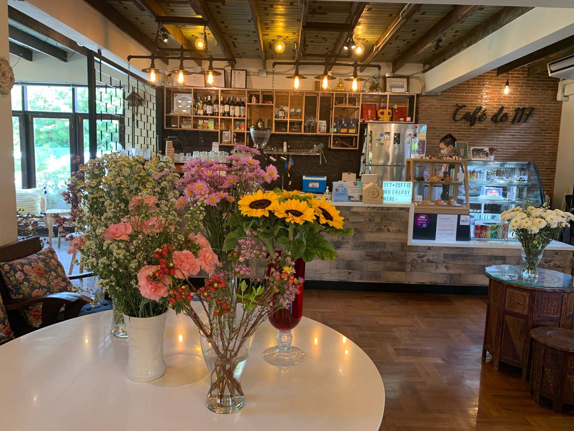 รีวิว Café de 117 Café de 117 - ร้านคาเฟ่น่ารัก สไตล์โฮมมี่ - Wongnai