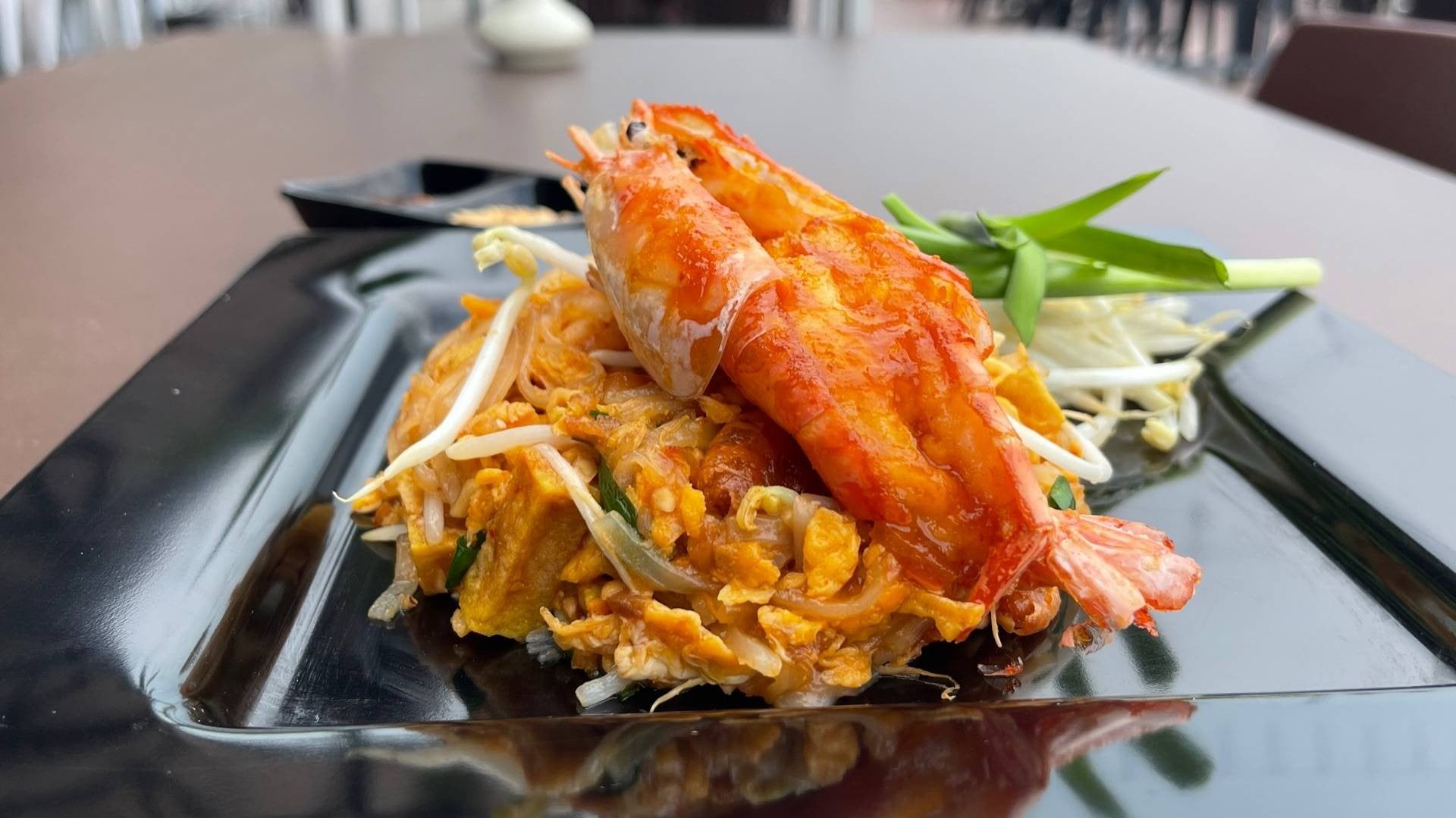 รูป Nonstop Cafe & Restaurant