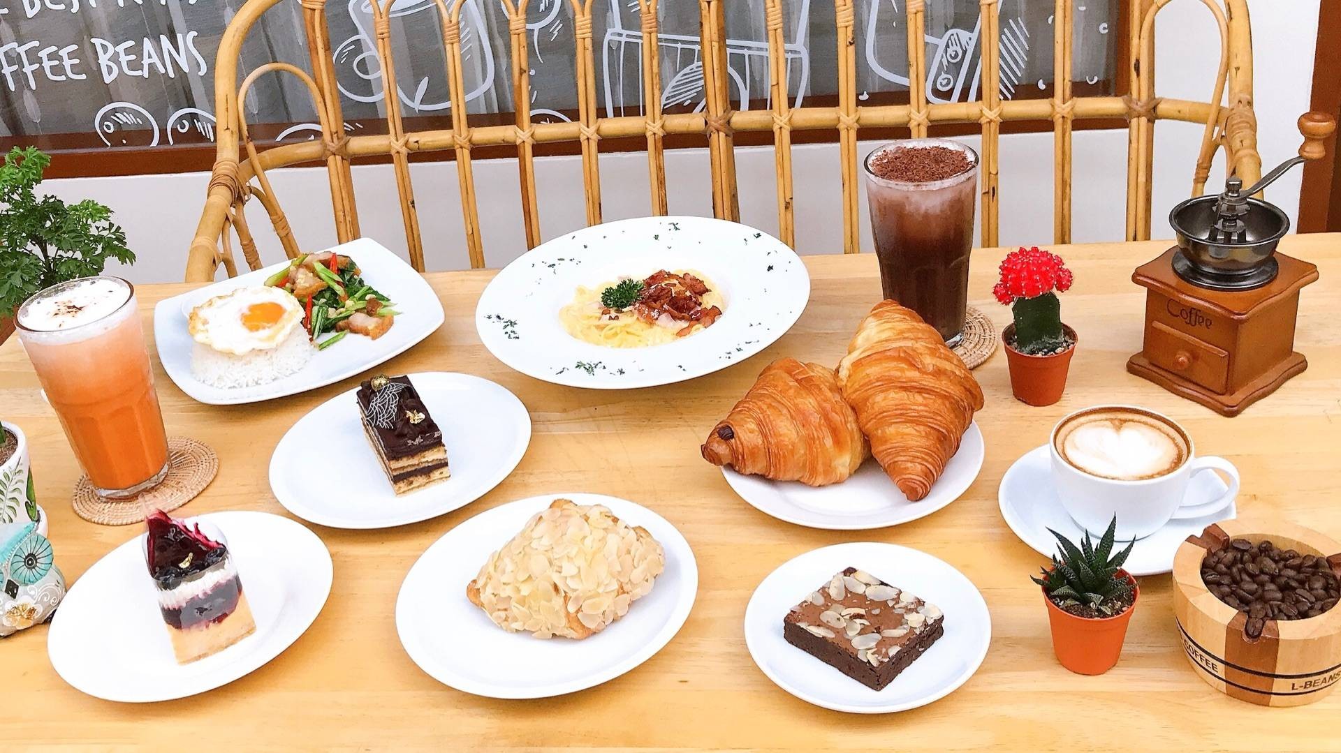 Chillin Home Cafe ชิลิน โฮม คาเฟ่ - สั่งอาหารเดลิเวอรี | Wongnai x LINE MAN