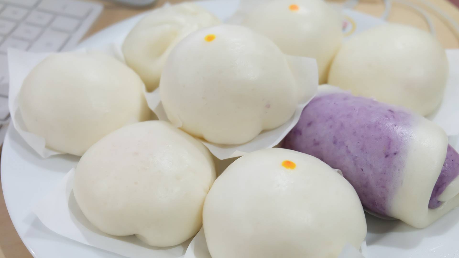 ซาลาเปานมสดโมชิ Mochi - สั่งอาหารเดลิเวอรี | Wongnai x LINE MAN