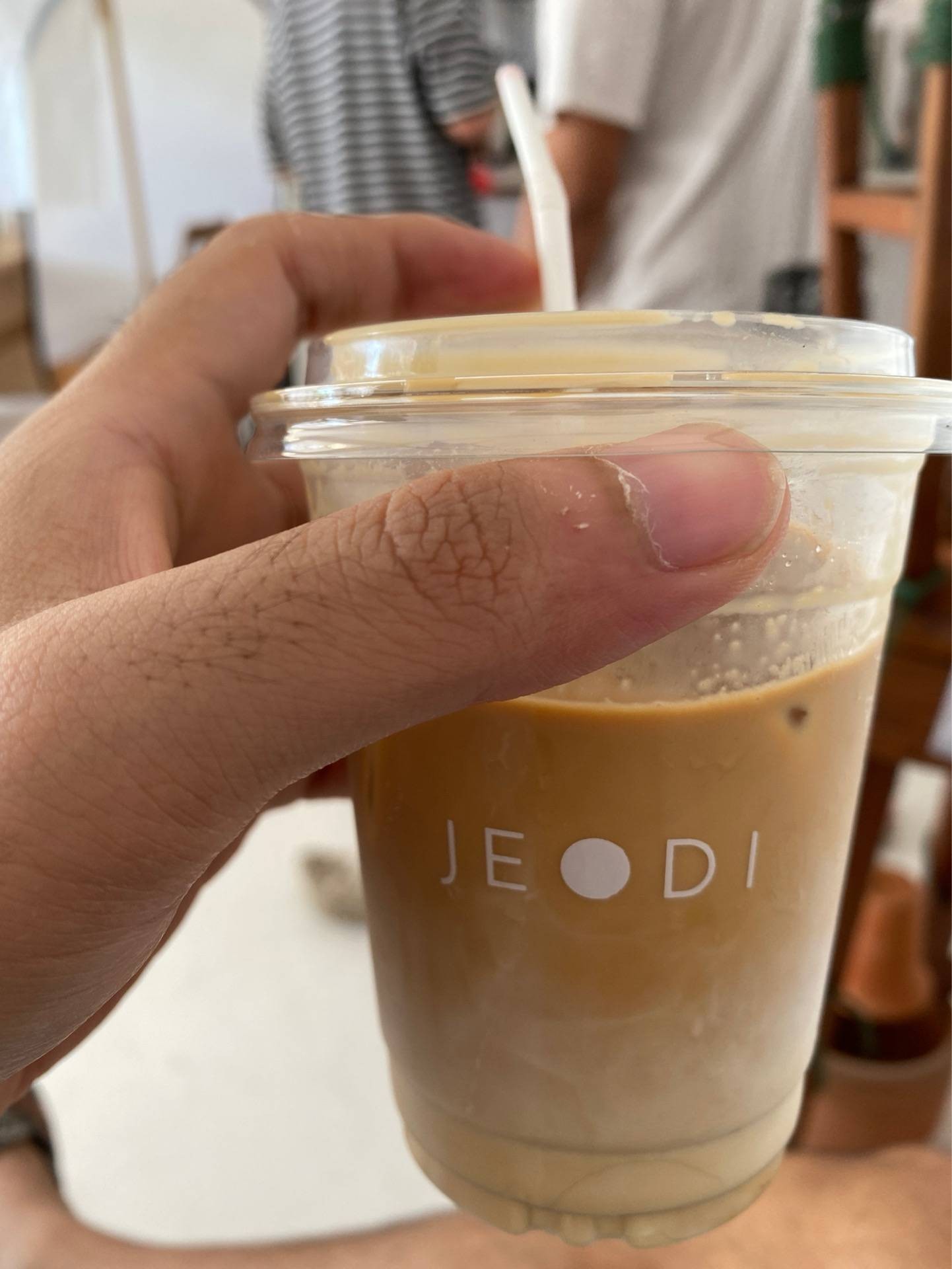 รีวิว JEDI Cafe’ Specialty Coffee - บรรยากาสดี เมล็ดกาแฟที่ใช้ทำลาเต้ก็ ...