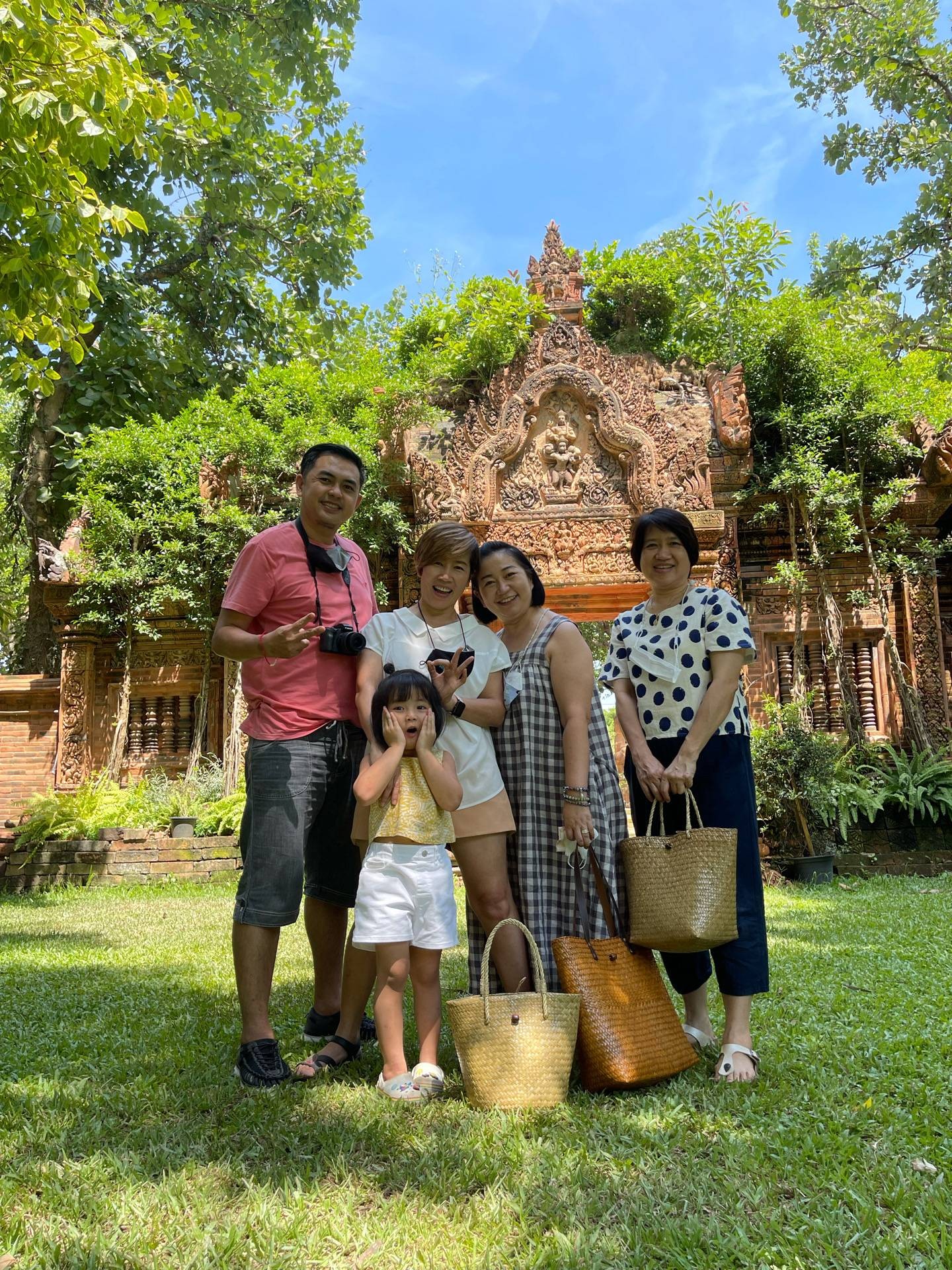 รูป The Tharacotta Garden (สวนไม้ไทยพ่อเลี้ยงหมื่น) At Lamphun