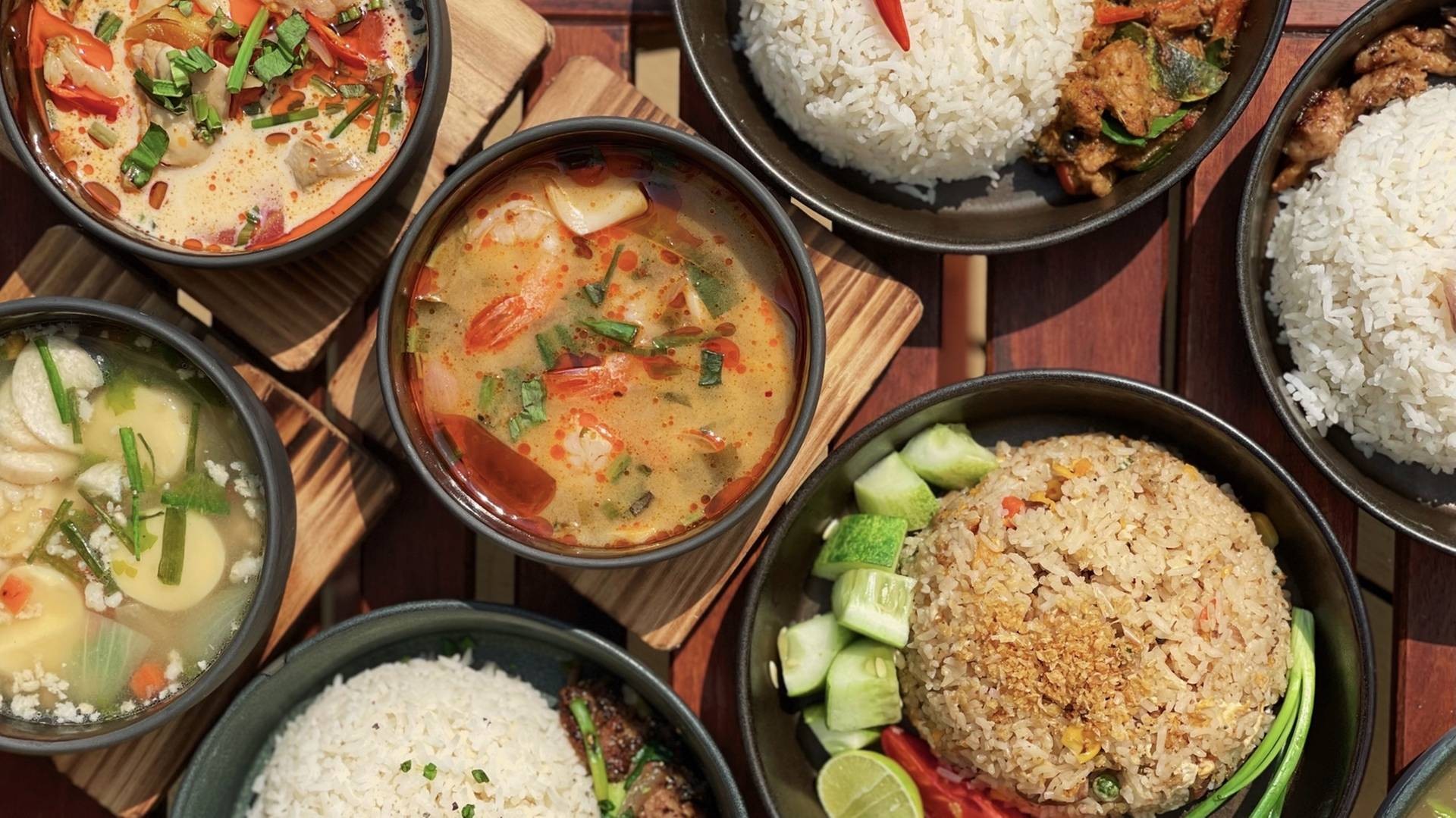 OOK OOK Social Beach Club - สั่งอาหารเดลิเวอรี | Wongnai x LINE MAN
