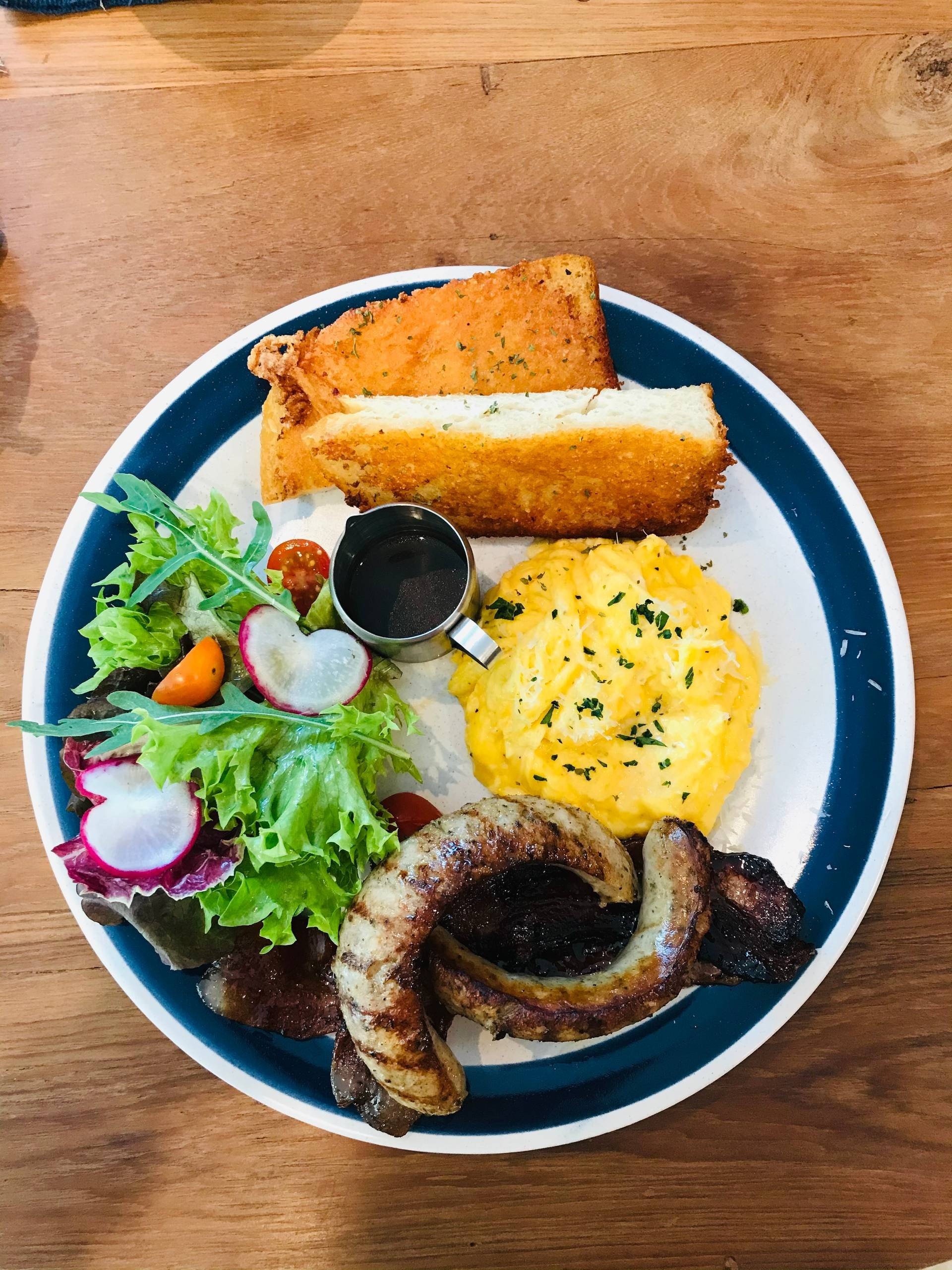 รีวิว MOON cafe & eatery - ร้านสวย บรรยากาศดี ต้อนรับเช้าวันใหม่ ต้อง ...