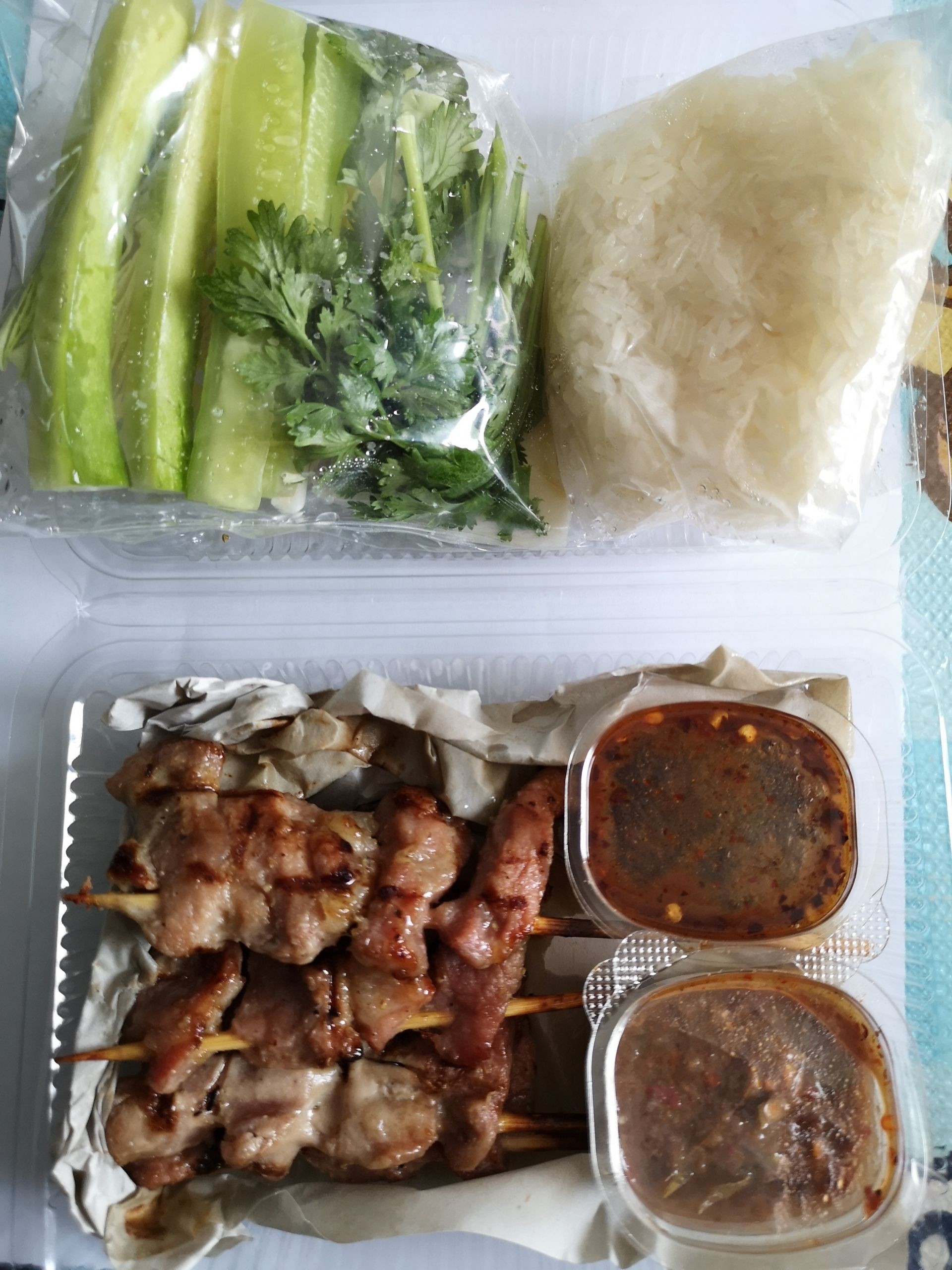 รีวิว หมูปะล่า (Mhoo Pa La) สาขา อนุสาวรีย์ฯ - หมูย่างกับน้ำจิ้มปลาร้า ...