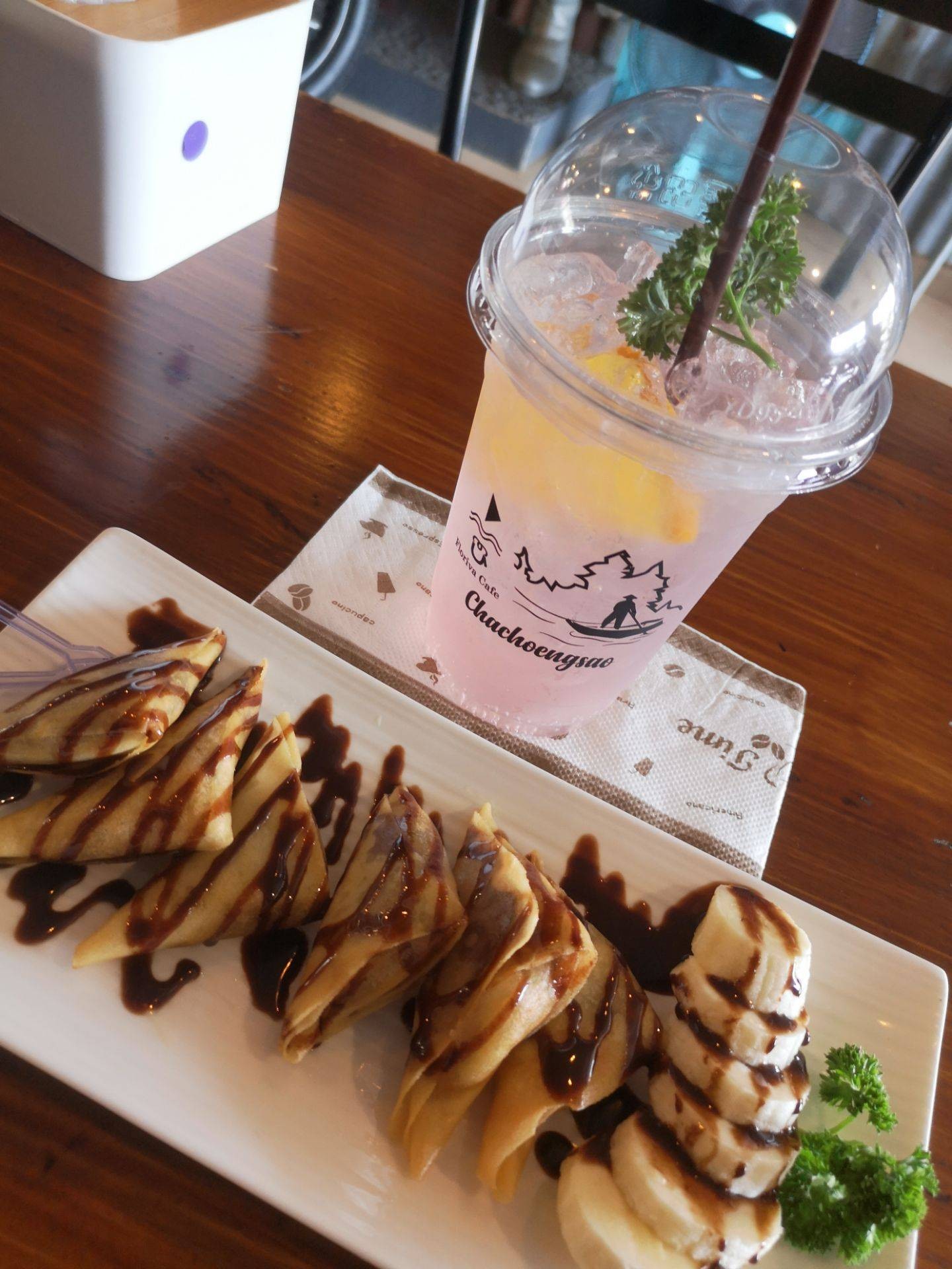 รีวิว Floriva Cafe. - เครื่องดื่มดี ๆ บรรยากาศดี - Wongnai