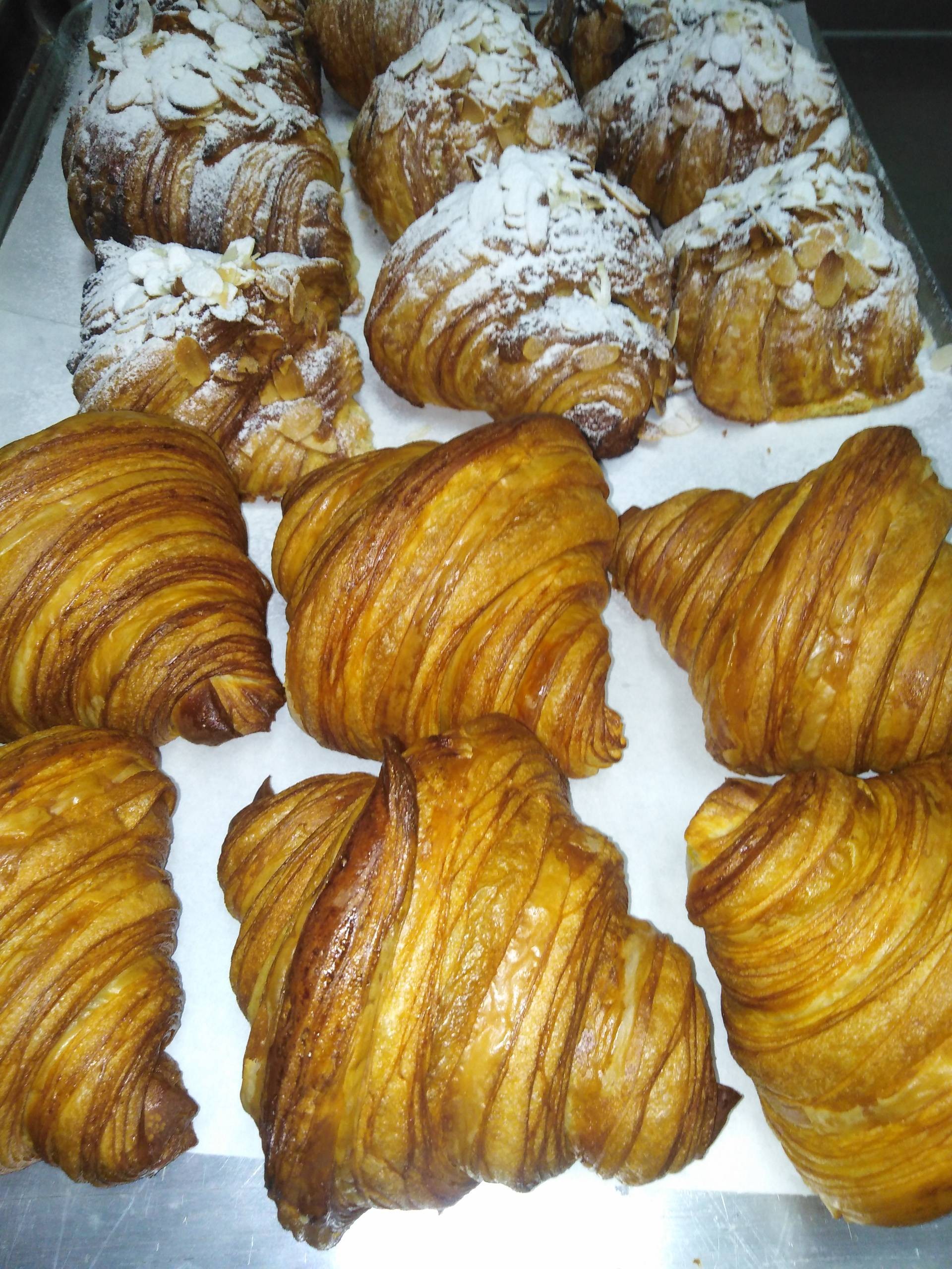ร้าน Creammy&crepe Bakery coffee | รีวิวร้านอาหาร