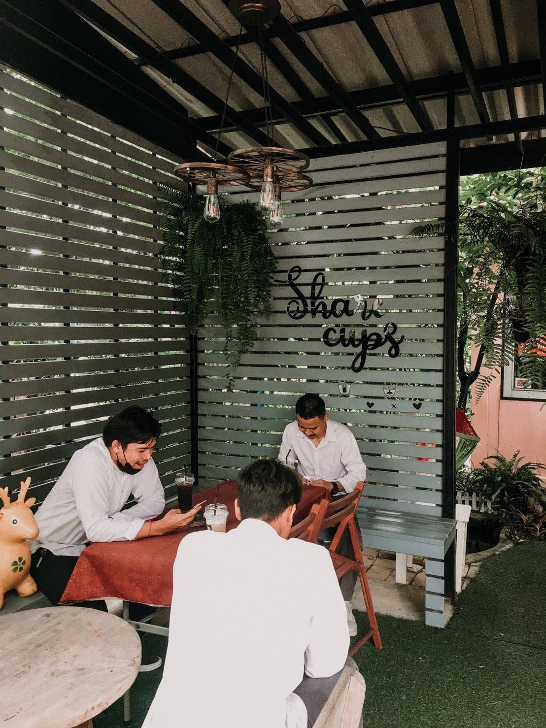 รีวิว Share Cups cafe halal แชร์คัพ ราษฎร์อุทิศ68 คู้ขวา - อร่อยมากกกก