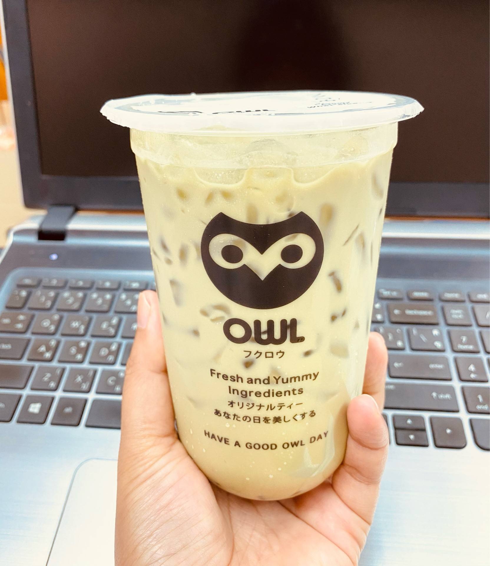 ชาเขียวนม ร้าน Owl Cha ตึกพหลโยธินเพลส (ฝั่งพลาซ่า)
