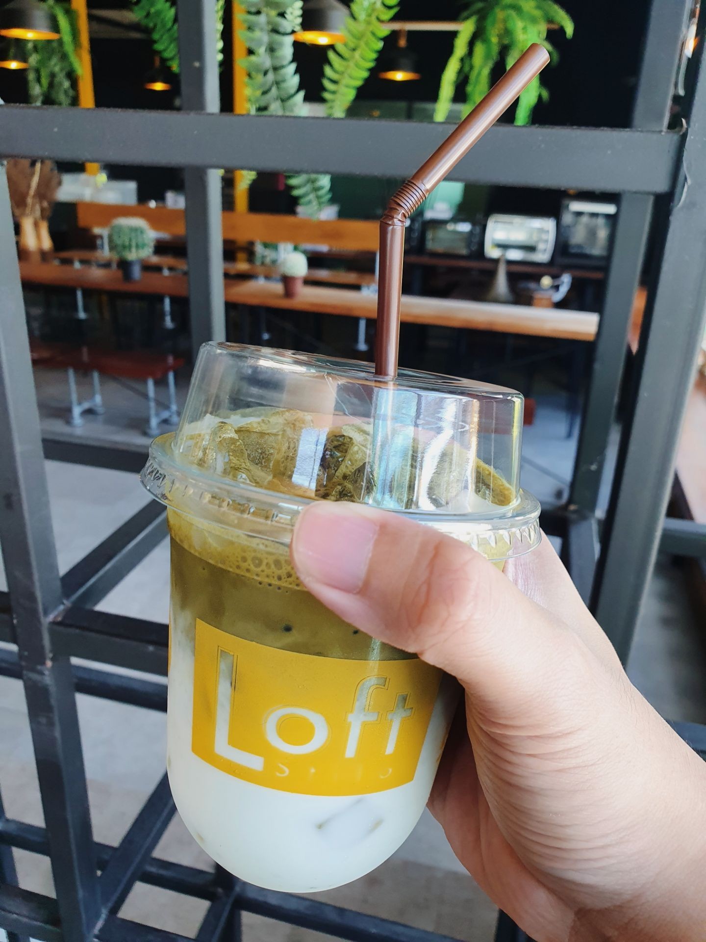 Matcha Latte • 60 THB ร้าน Loft Stilo @Erawan ถ.รถรางสายเก่า