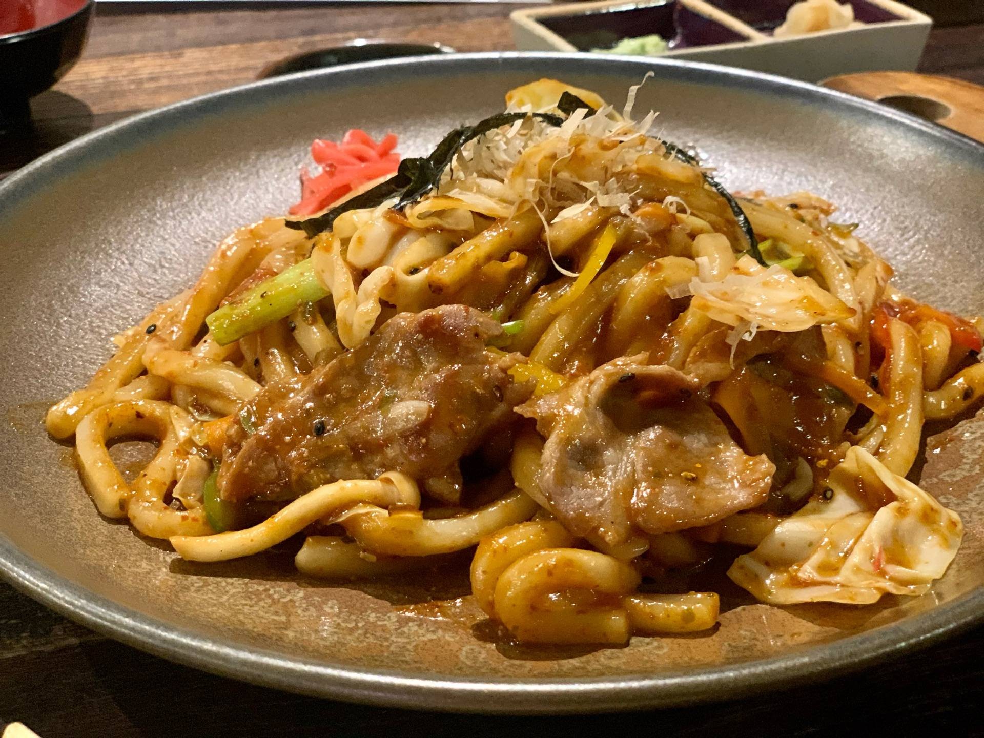 รีวิว MASU - Maki & Sushi Bar สุขุมวิท 39 - หลากหลายเมนู ฟิวส์ชั่นซูชิ ...