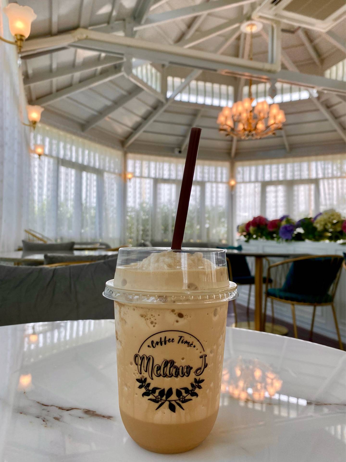 รีวิว Mellow J coffee ซอยวัดพระเงิน - Nice coffee, great service & decorated ร้านสวยกสแฟอร่อย