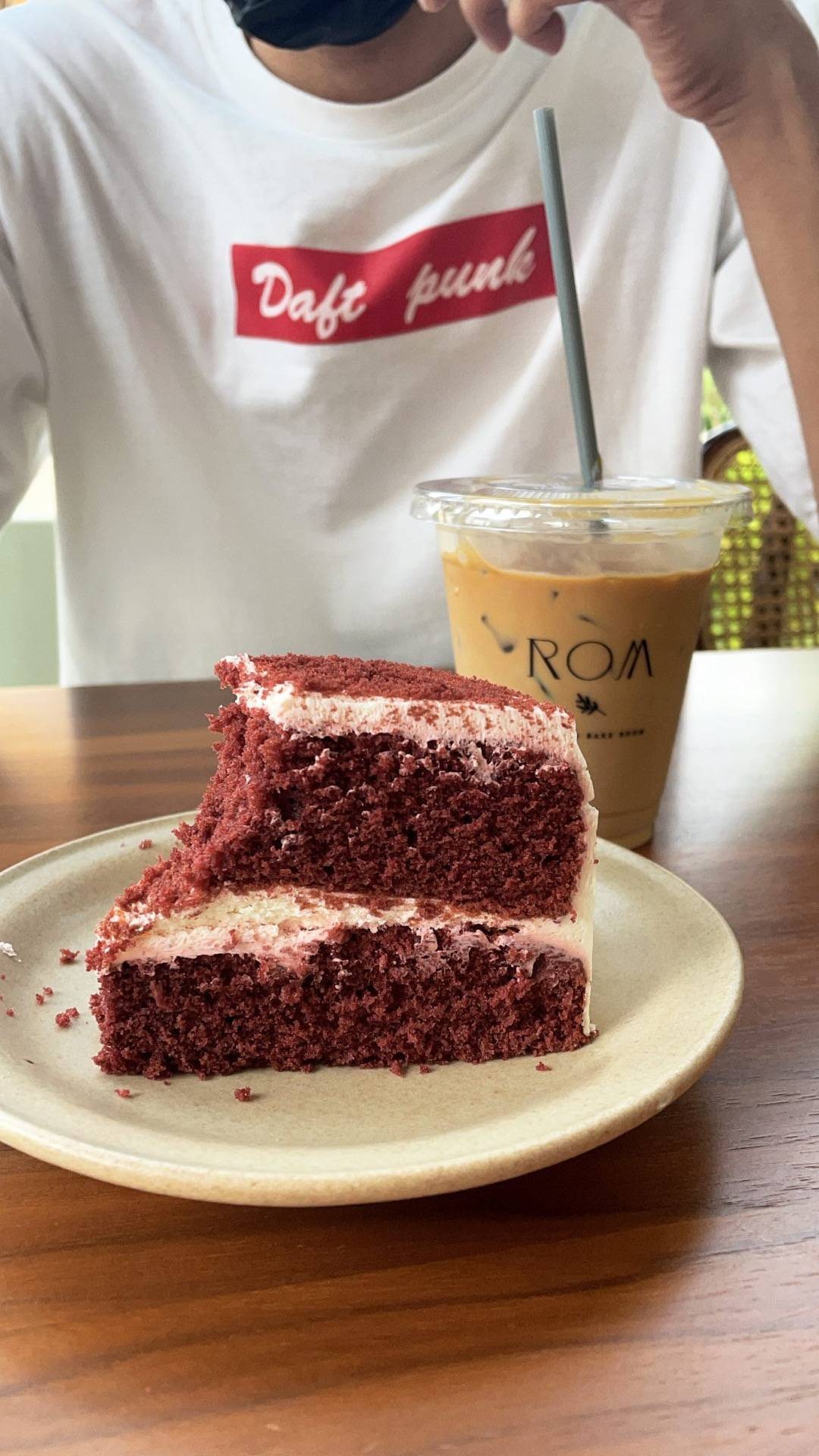 Red Velvet • Red Velvet ขนมเค้กคือดีมาก นุ่ม ละมุน ครีมๆ โดยรวมแล้ว ...