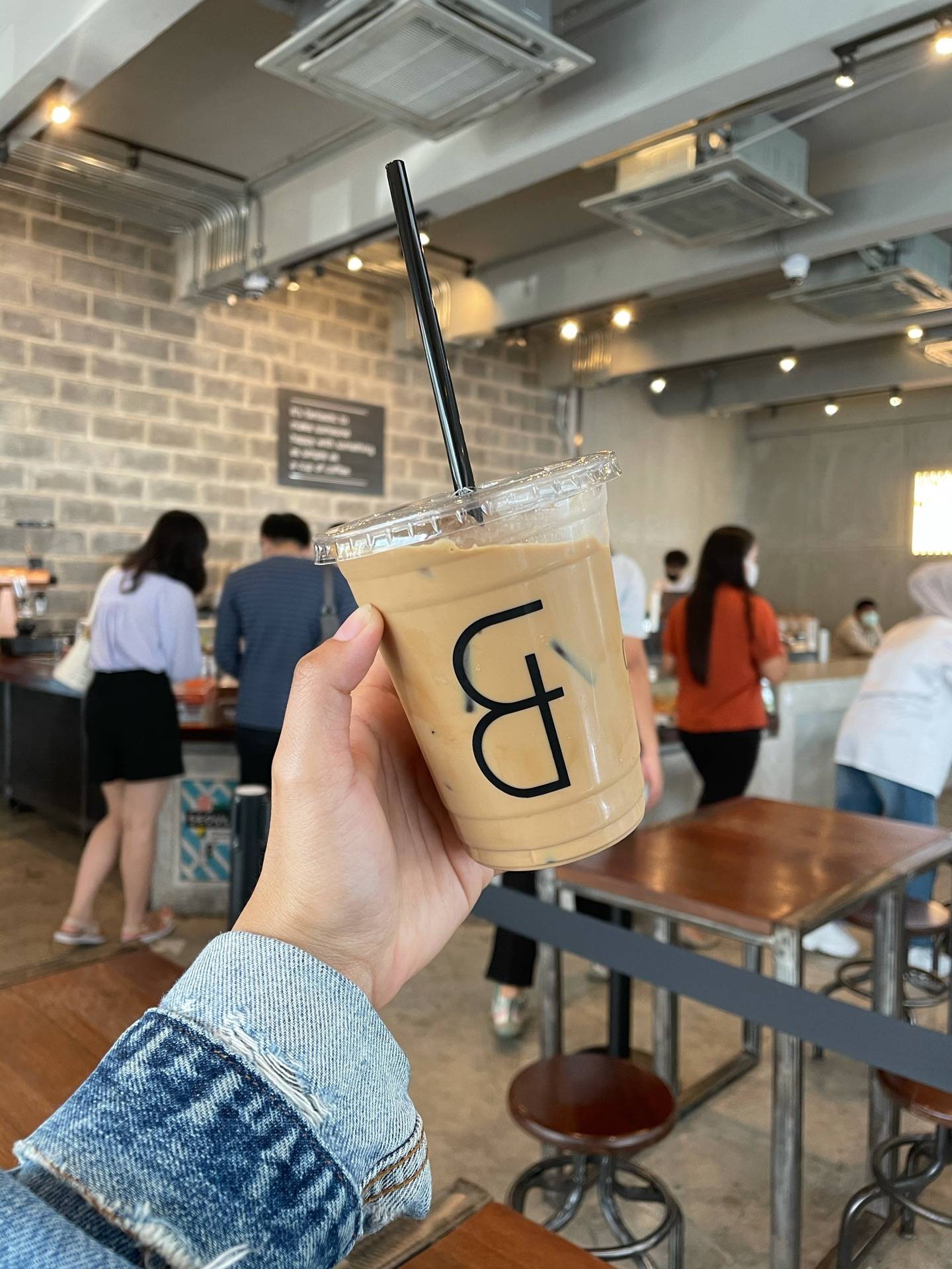 รีวิว Factory Coffee พญาไท - Factory in Bangkok