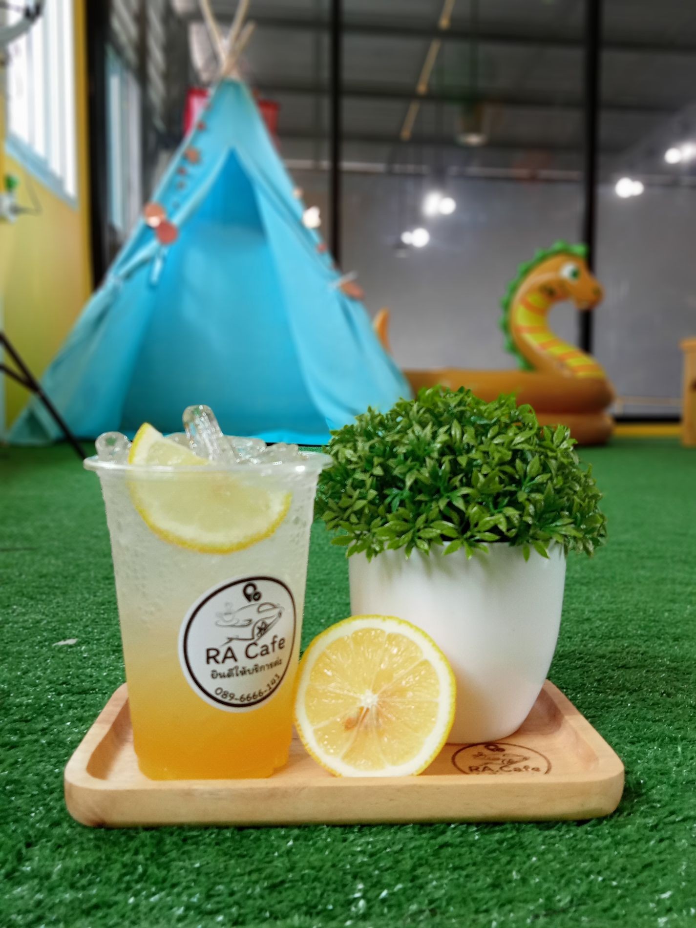 รีวิว RA Cafe - นั่งทานที่บ้านก่อนเนอะ