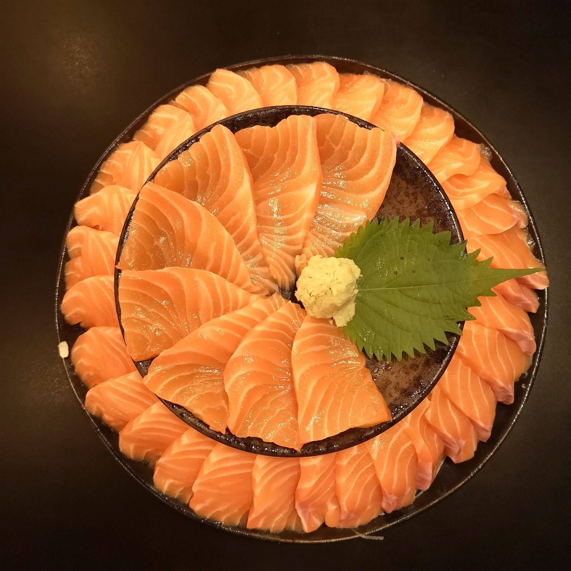 รีวิว HOSHI JAPANESE สิงห์ คอมเพล็กซ์ - แซลม่อนครึ่งกิโล - Wongnai