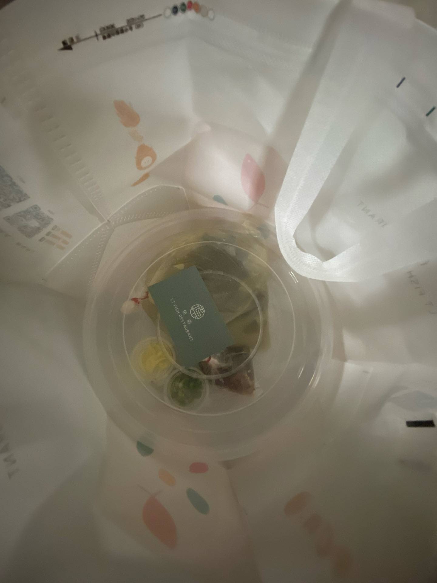 รีวิว LT Fish Restaurant True 101 - ปลาต้มผักกาดดองสไตล์เฉลวน เนื้อปลา ...