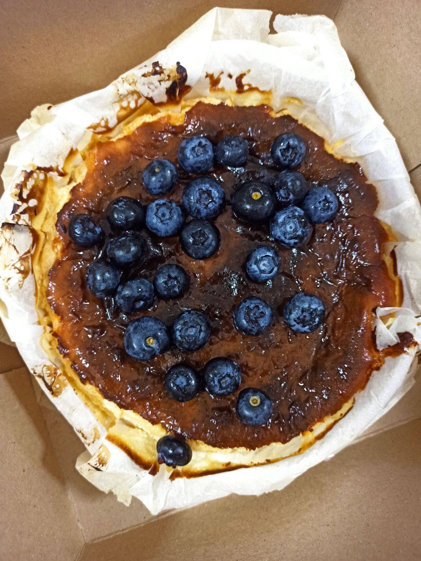 รีวิว Banlimkrong.kanomwan - ชีสเค้กหน้าไหม้ - Wongnai