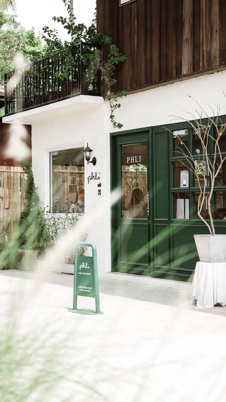 รีวิว ผลิ : phli cafe x khaosoi - คอเกาหลีห้ามพลาดกับร้านน้องใหม่ย่าน ...