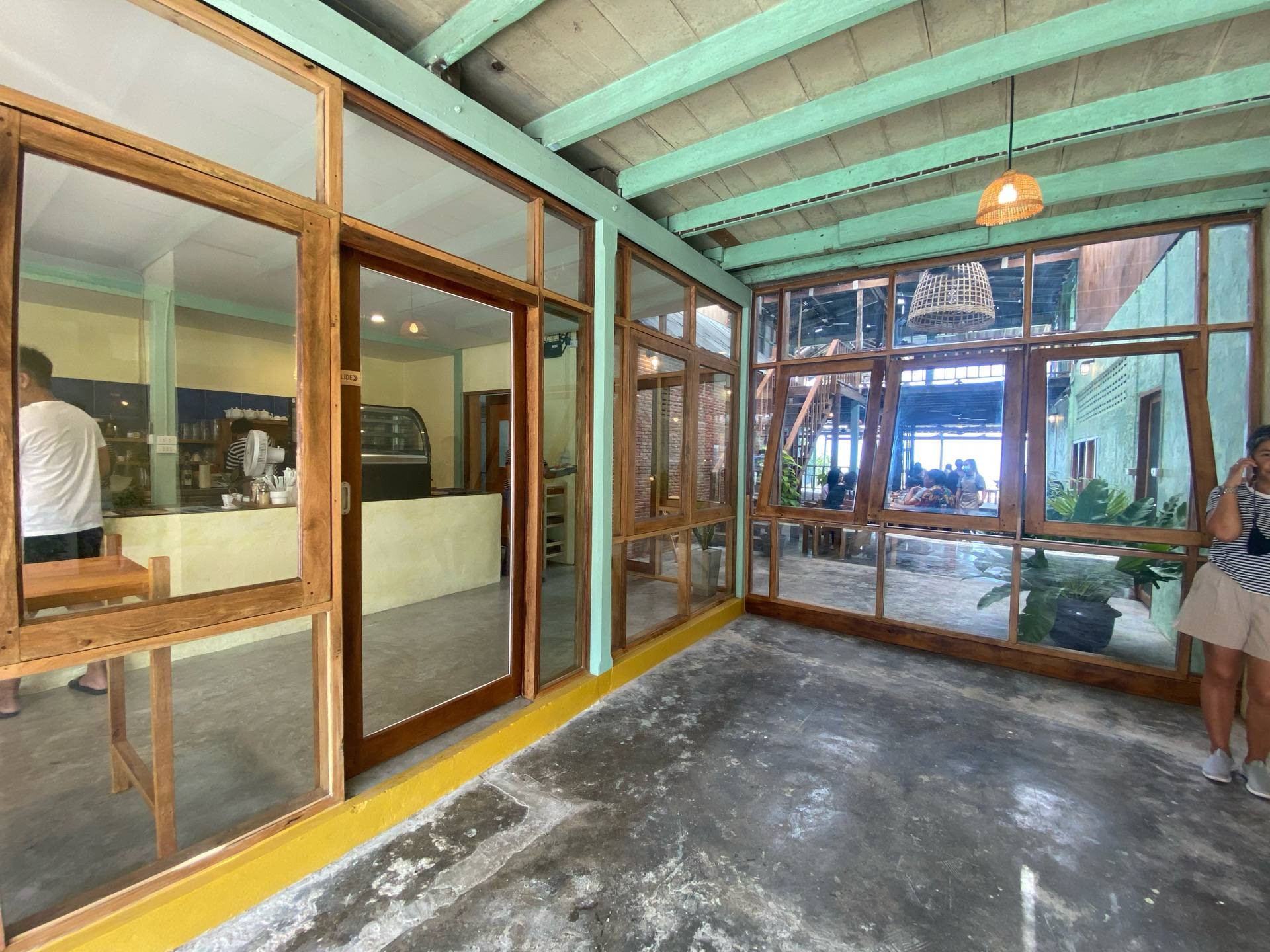 รูป คาเฟ่เคโอบี Homegrown X Café K.O.B - Wongnai