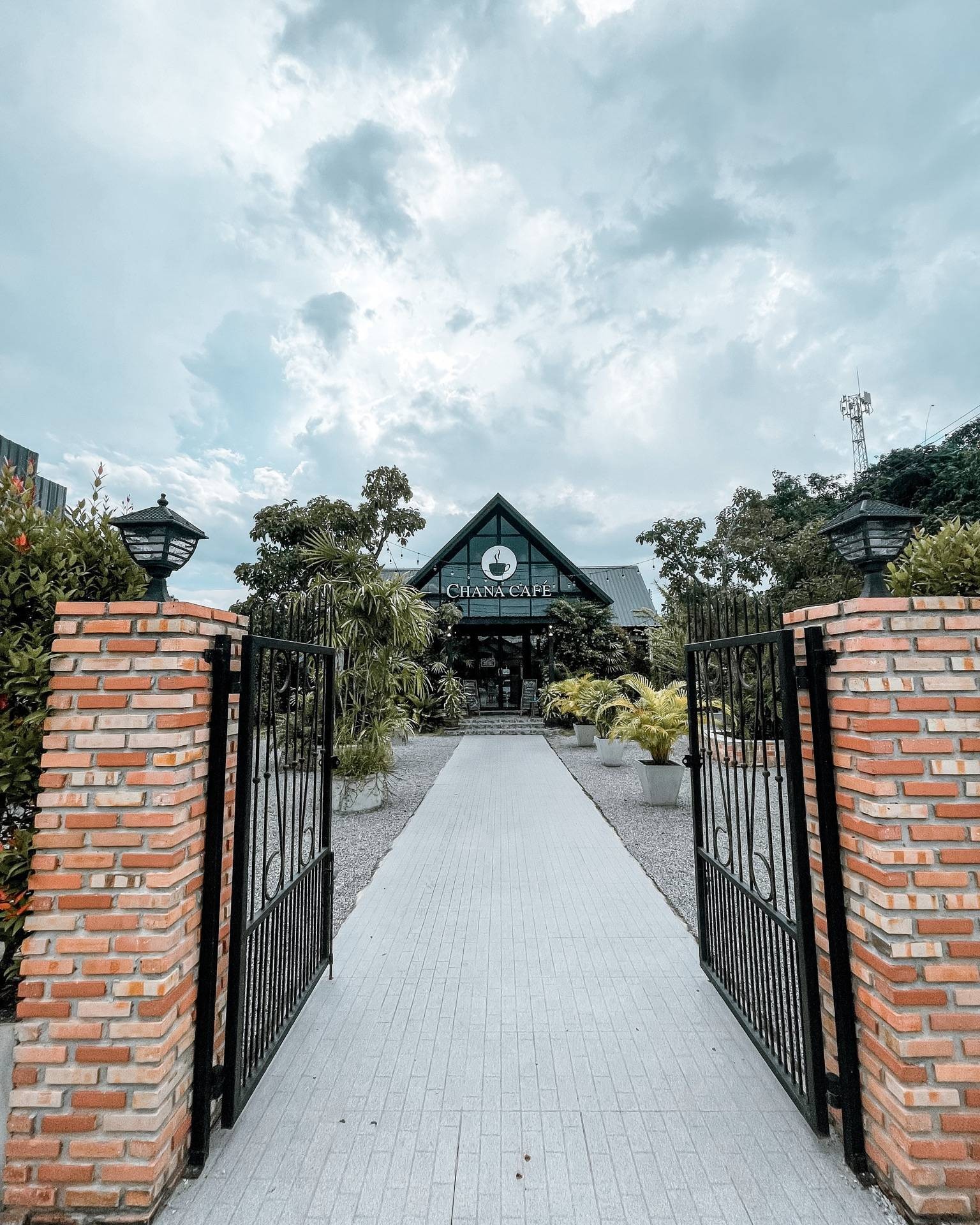 รีวิว Chana Cafe - บรรยากาศดี แต่รสชาติของเครื่องดื่มและขนม เค้าน่าจะ ...