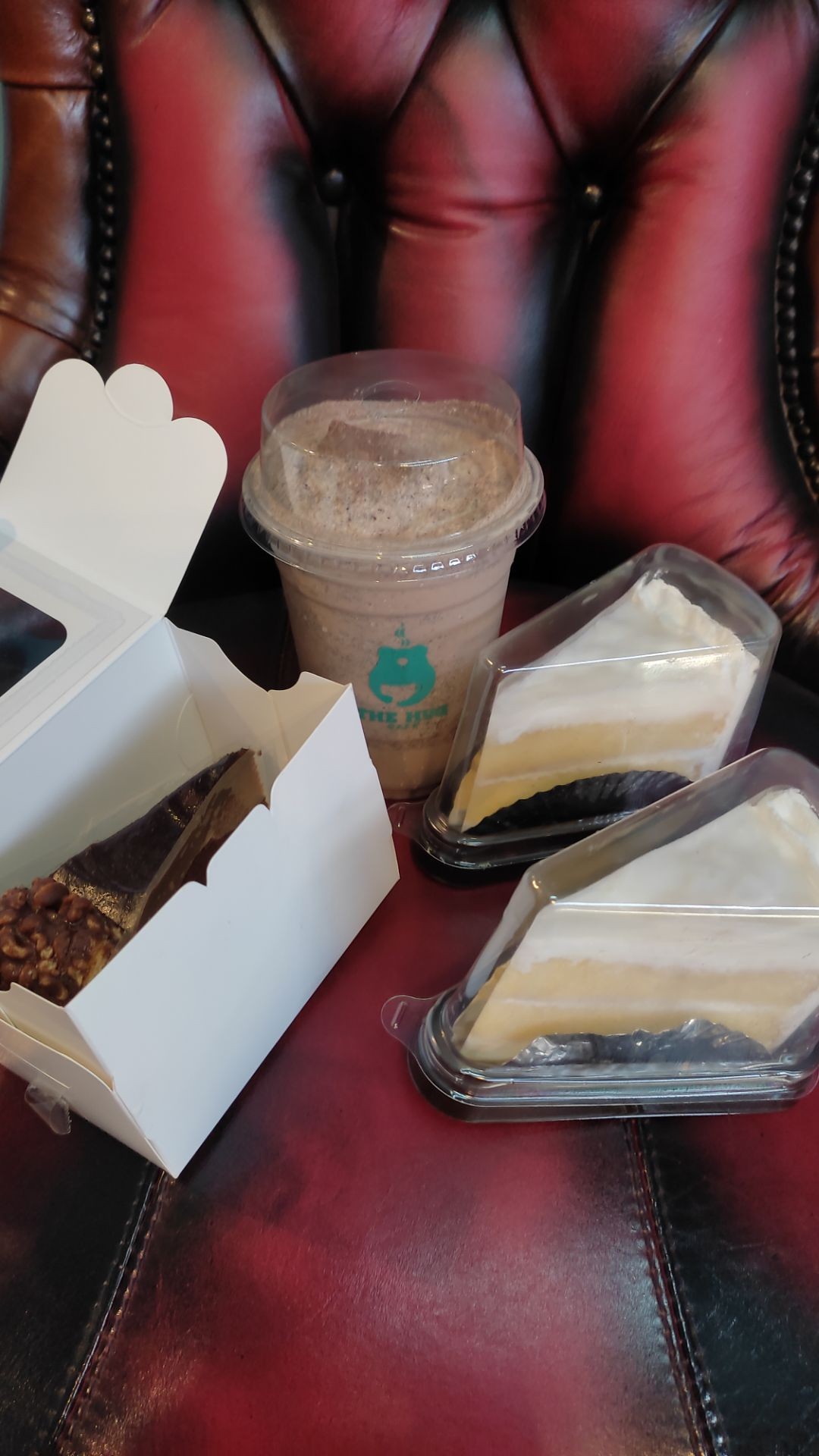 รีวิว The Hug Cafe - อร่อยทุกอย่างที่สั่งเลยร้านนี้ ไมโลโอรีโอ้ หวานมัน ...