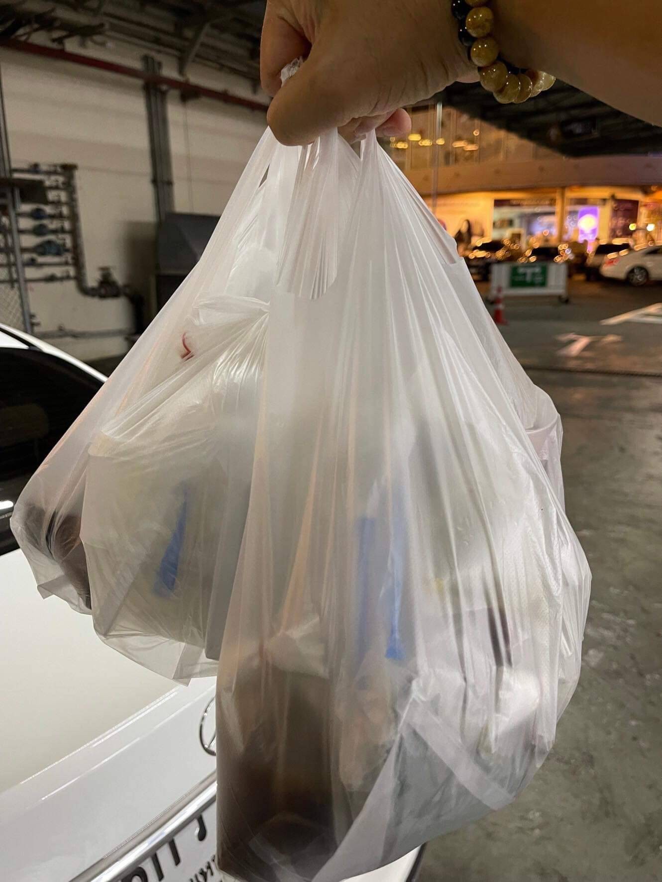 รีวิว ก๋วยเตี๋ยวเนื้อตุ๋น Mr.Dang ตลาดนัดเมเจอร์รัชโยธิน - เสพติด ...