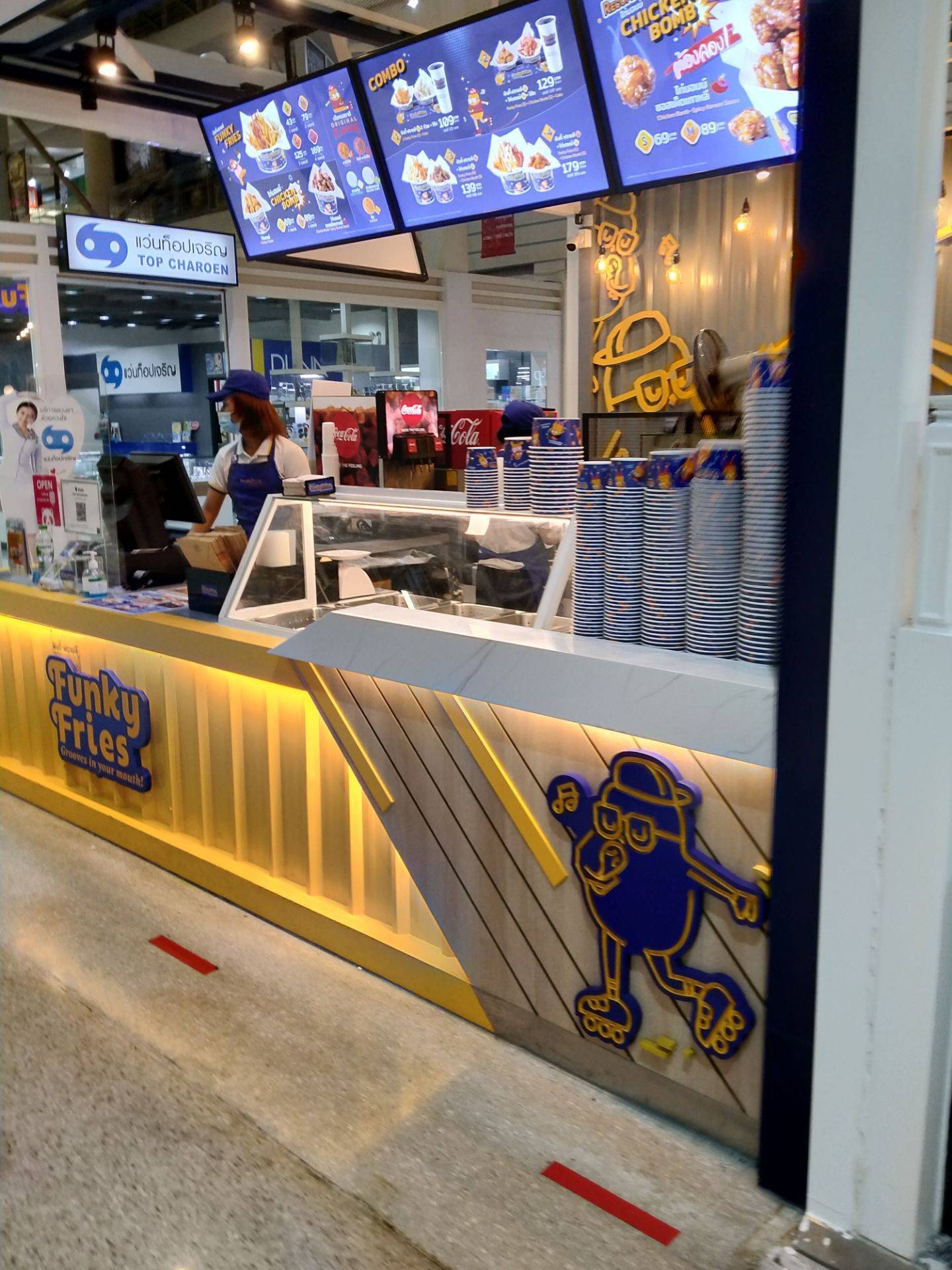 รีวิว Funky Fries โลตัส ศรีนครินทร์ - มีของใหม่ให้ลองอีกแล้ว