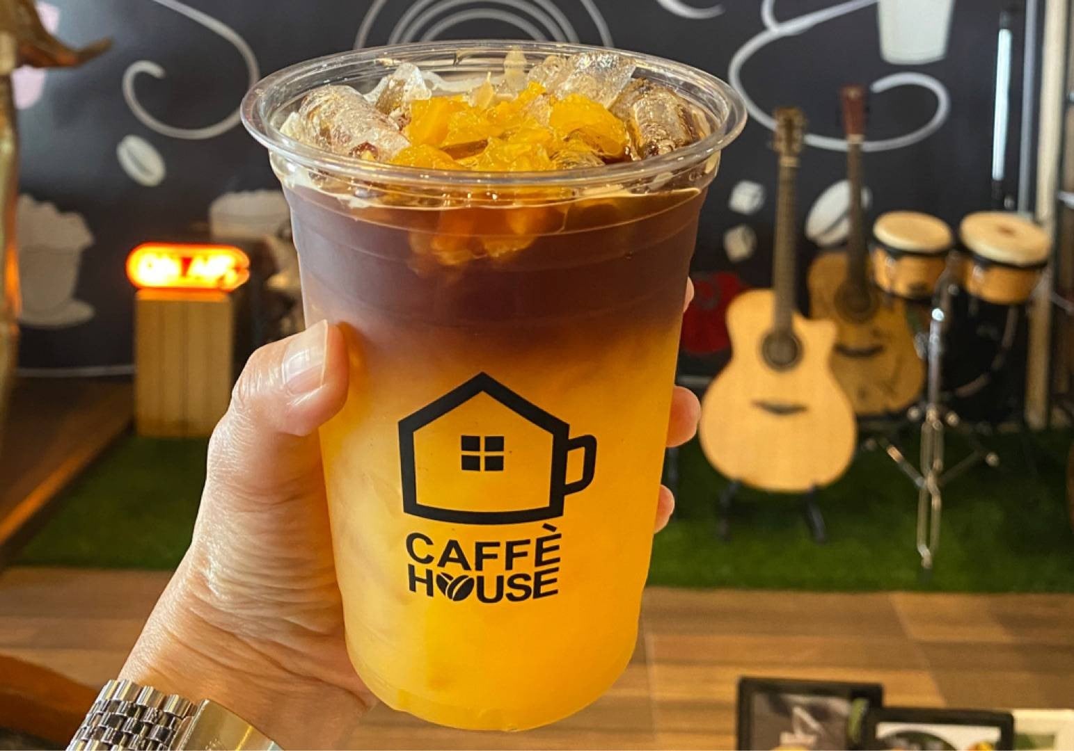 [รีวิว] ร้าน ร้านกาแฟ CAFFE HOUSE | เมนูแนะนำ รูปภาพ ราคา