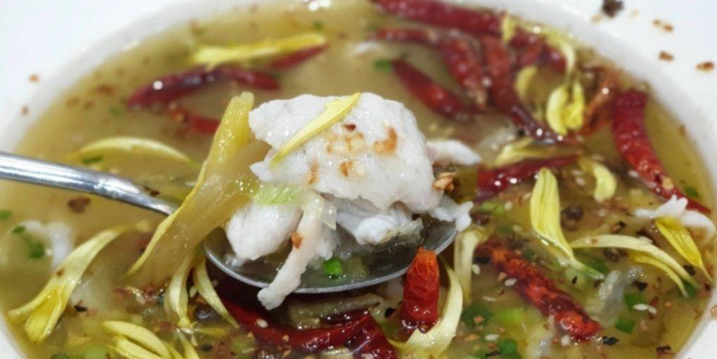 รูป LT Fish Restaurant True 101