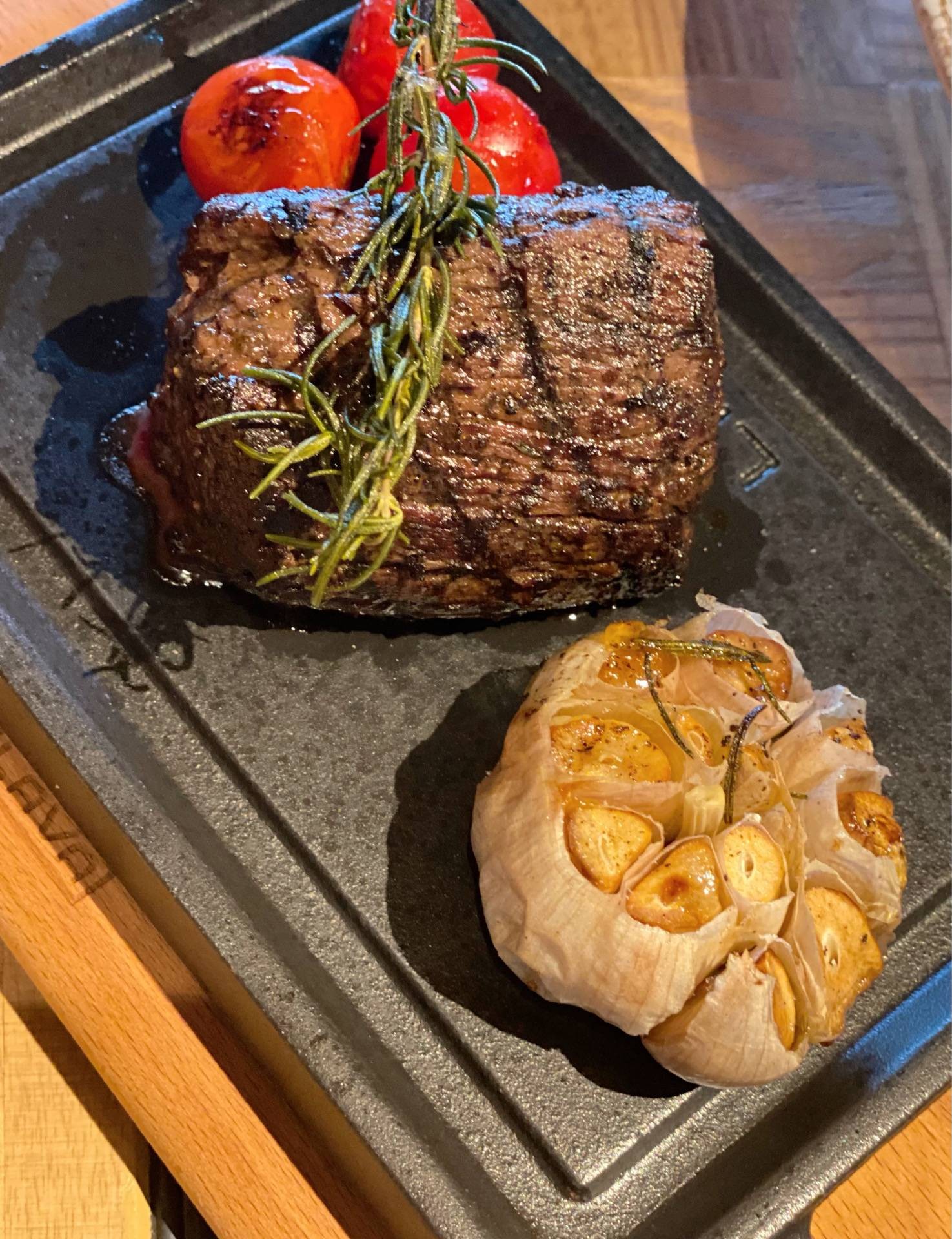 รูป Sears & Co @ Four Points by Sheraton Phuket Patong Beach Resort