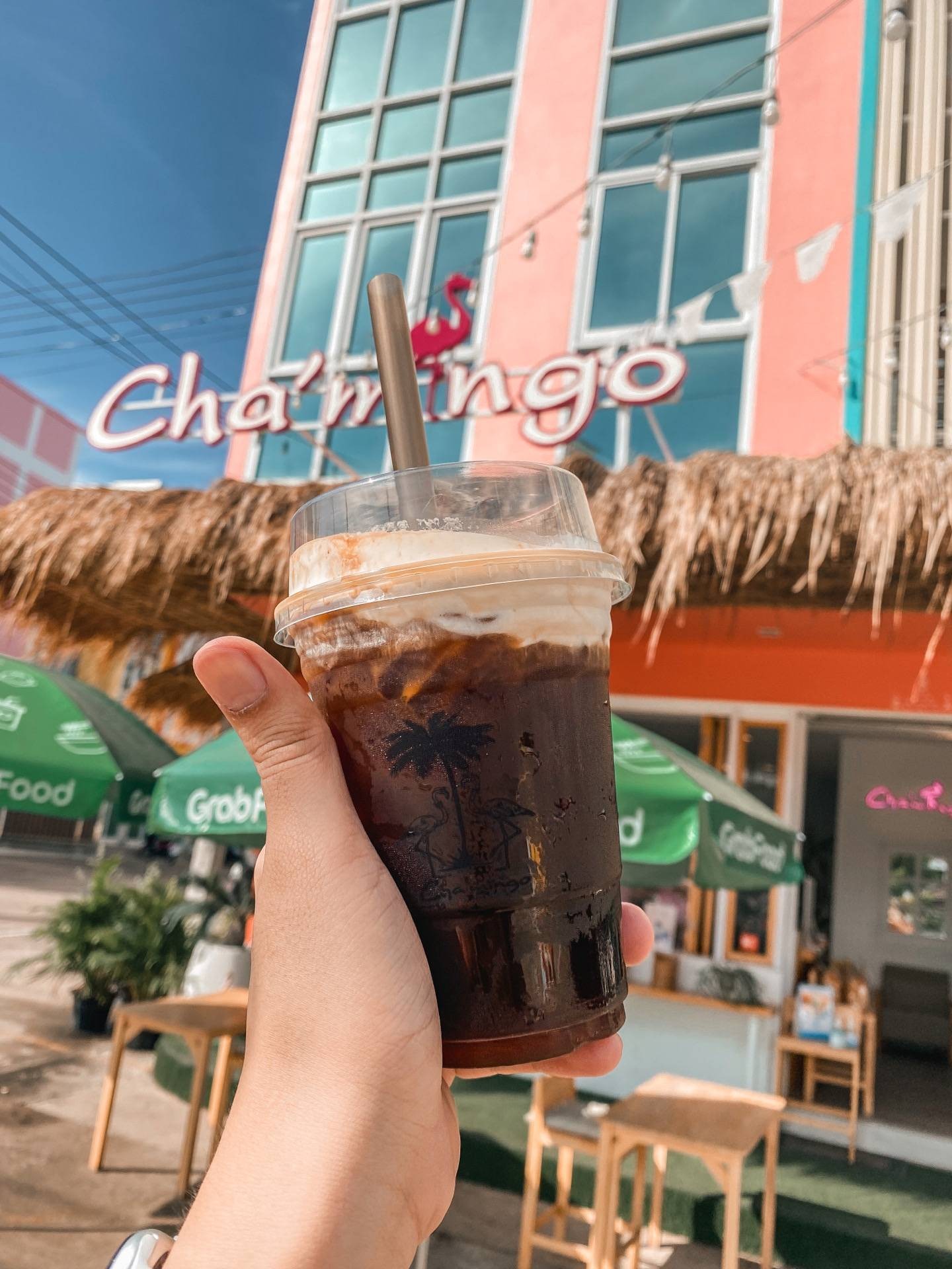 รีวิว Cha'mingo ชามิงโก้ คลองส่งน้ำโคราช - กาแฟขมก็พ่นไฟได้ Americano ...