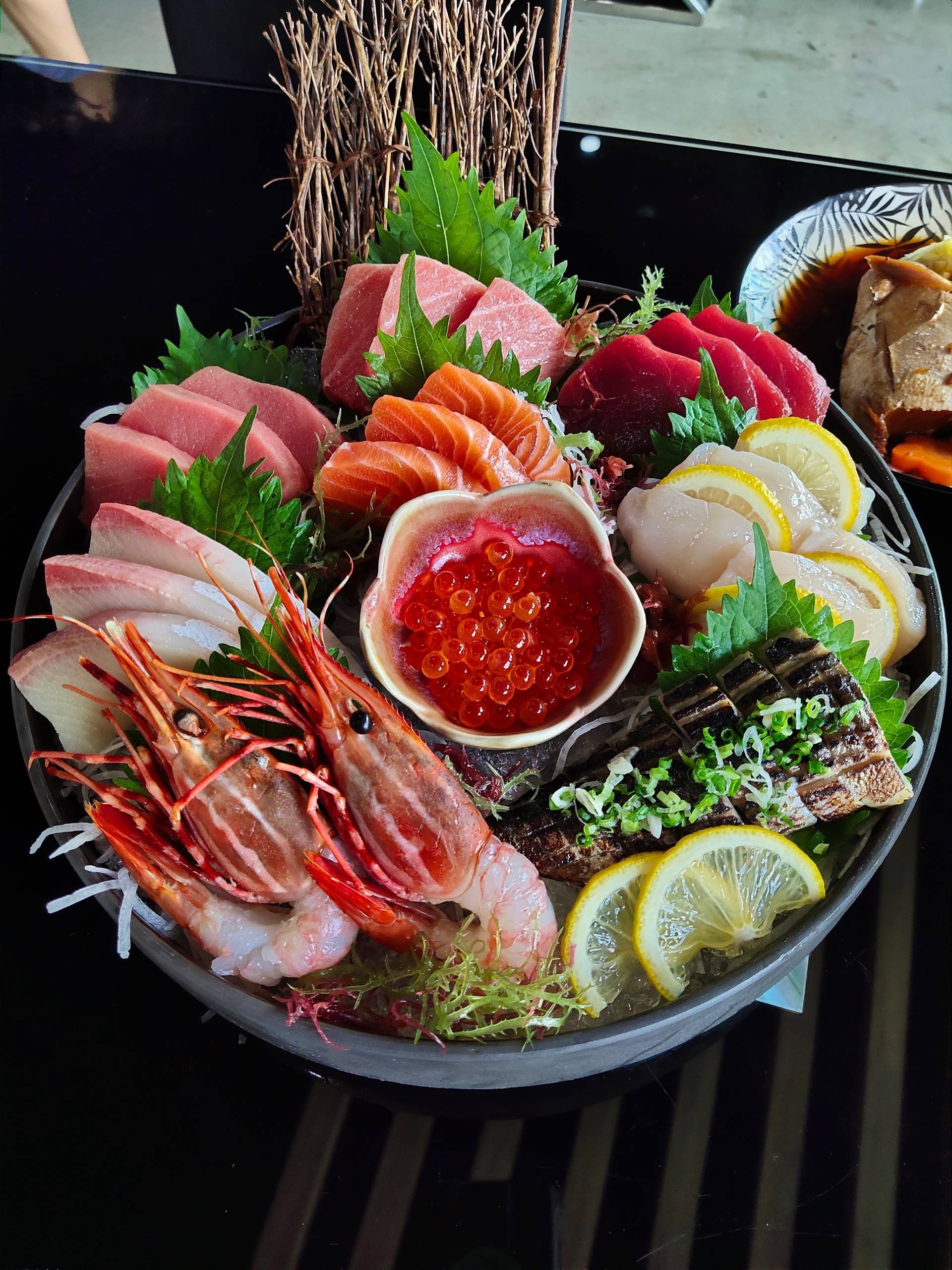 รีวิว Ayoi sushi tengoku - อาหารอร่อย ปลาสด เส้นราเมงดีมาก ราคาไม่แพง ไปอีกแน่นอนค่ะ