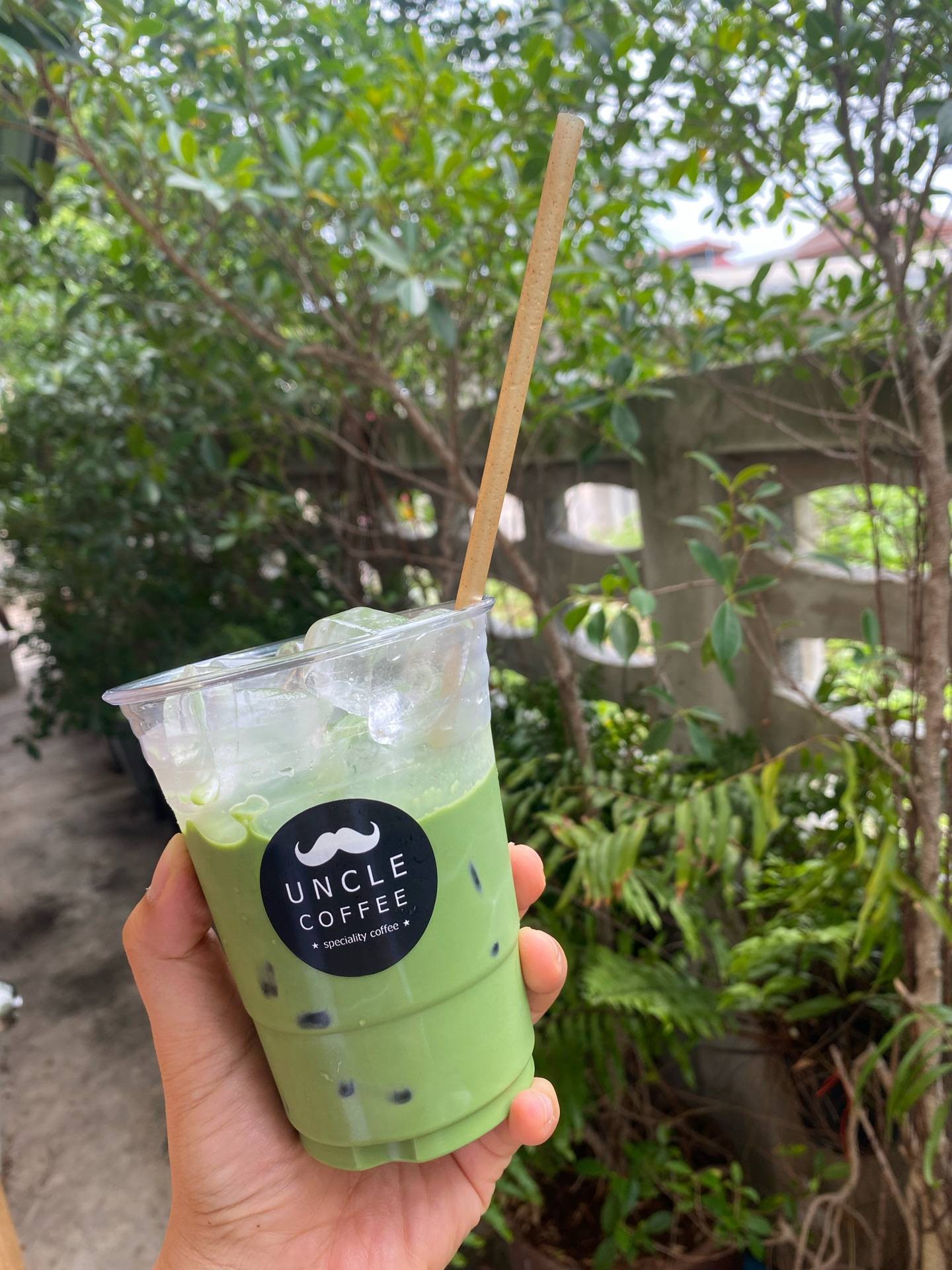 รีวิว UNCLE COFFEE&CREPE เมืองศรีสะเกษ - เครปลุง กาแฟดีมากก เครปอร่อยมากก👍