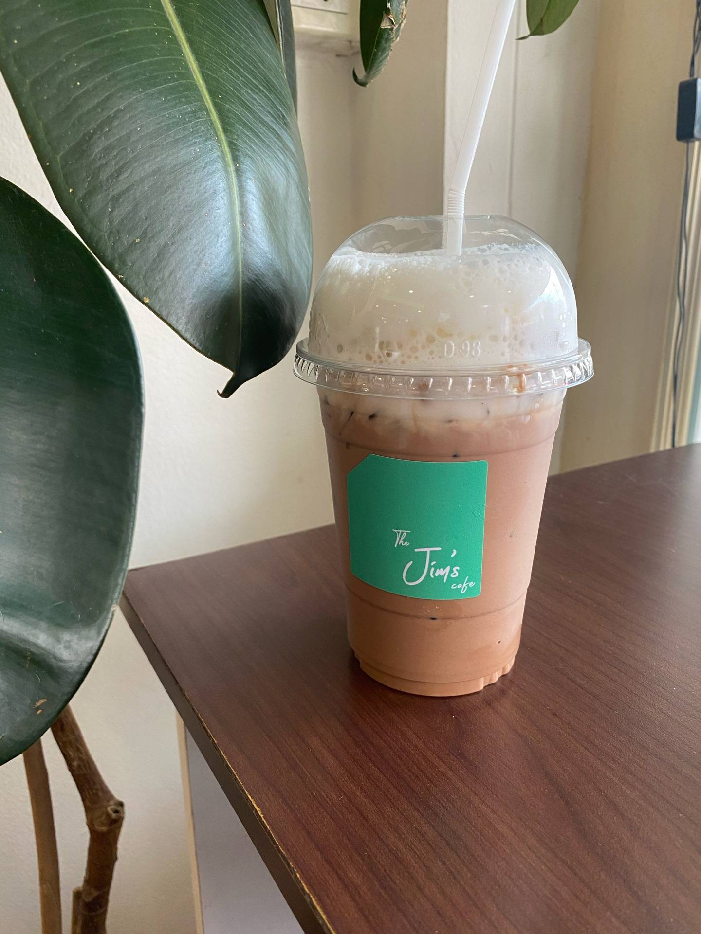 รีวิว The Jim's Cafe - ร้านคาเฟ่แบบ homey นั่งชิวๆสบายๆเครื่องดื่มอร่อย
