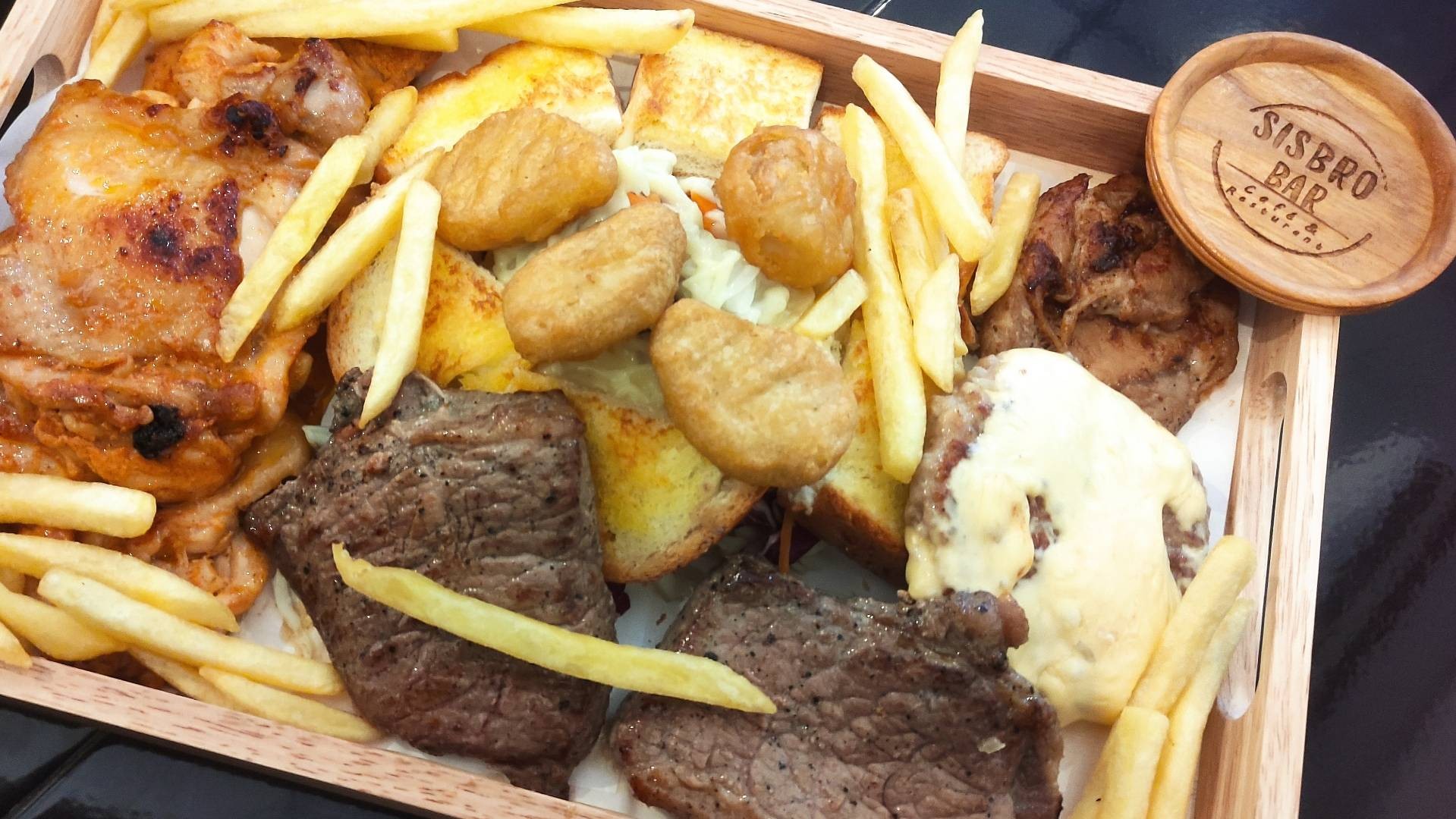 SIS BRO BAR Cafe' & Restutant - สั่งอาหารเดลิเวอรี | Wongnai x LINE MAN