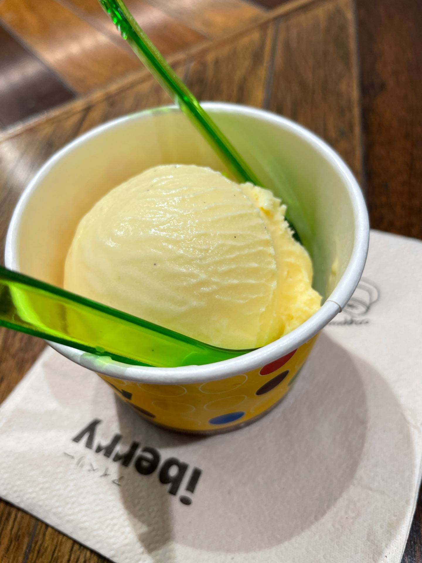 รีวิว iberry centralwOrld - ไอศกรีมคุณภาพดี