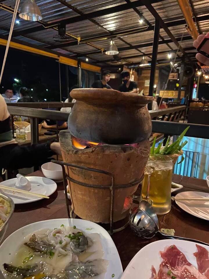 รีวิว Inbox Coffee Bar - ร้านชิลบรรยากาศดีครับ