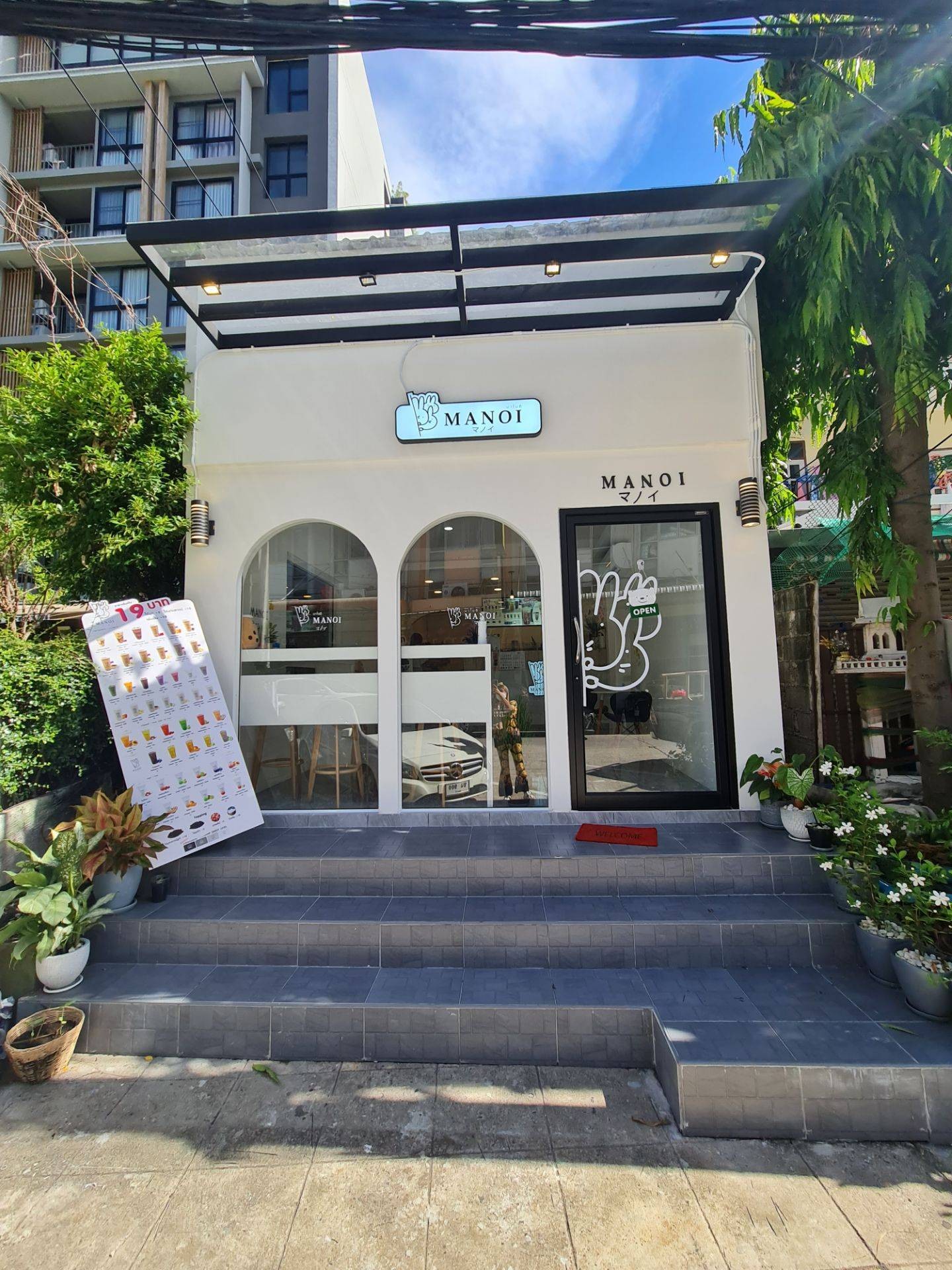 รีวิว Manoi มาโนอิ ชานมไข่มุก สาขาศรีราชา - ชานมแฟรนไชส์ราคาถูกย่านศรีราชา