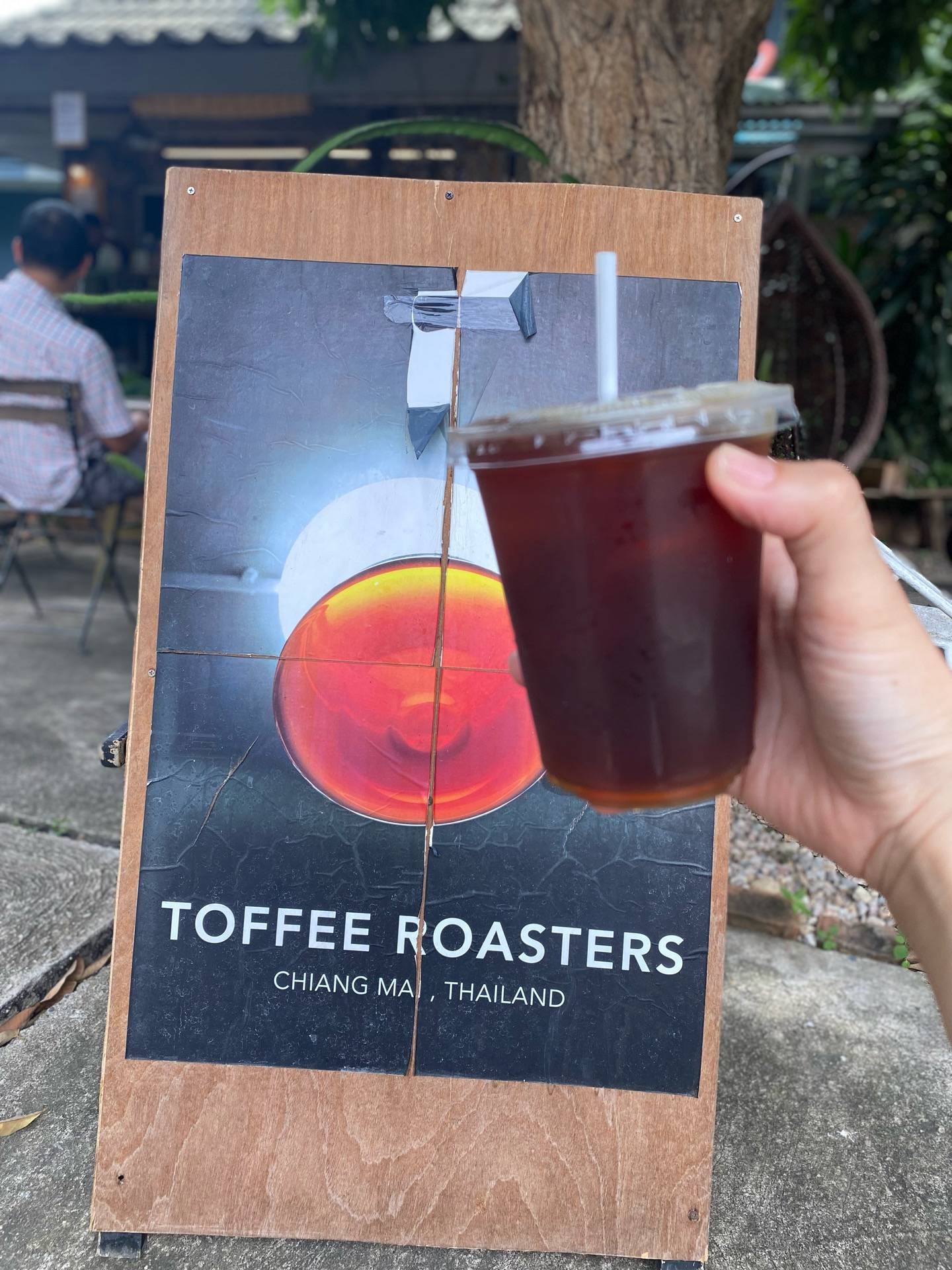 รีวิว TOFFEE ROASTERS - ร้านกาแฟและโรงคั่วเล็กๆ ย่าน สันผักหวาน เชียงใหม่