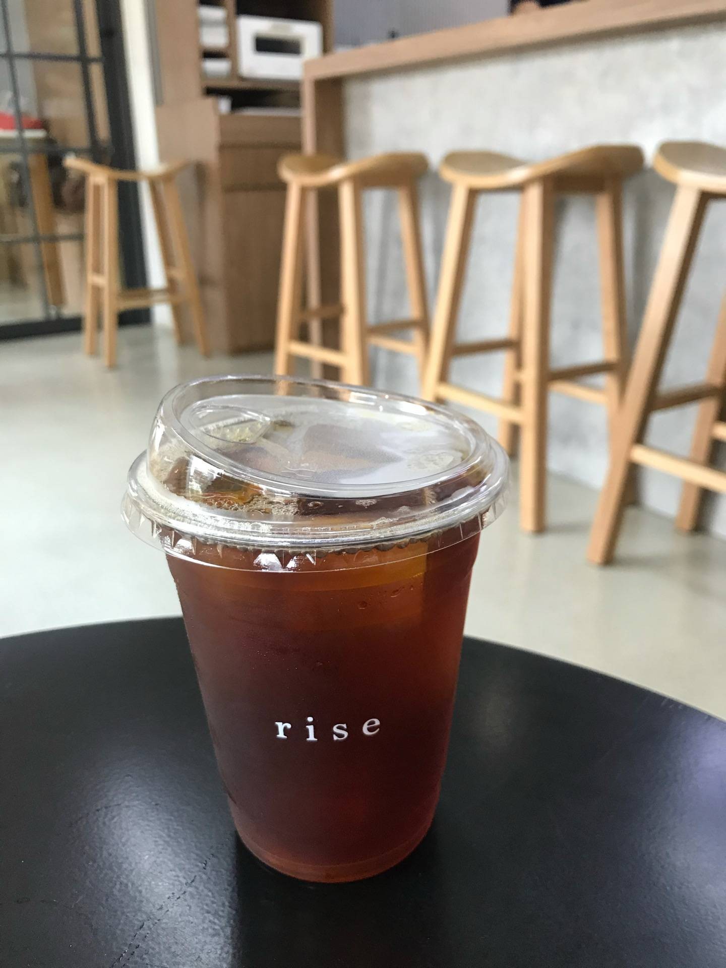 Cold brew apple ร้าน rise.BKK M2 Floor - Wongnai