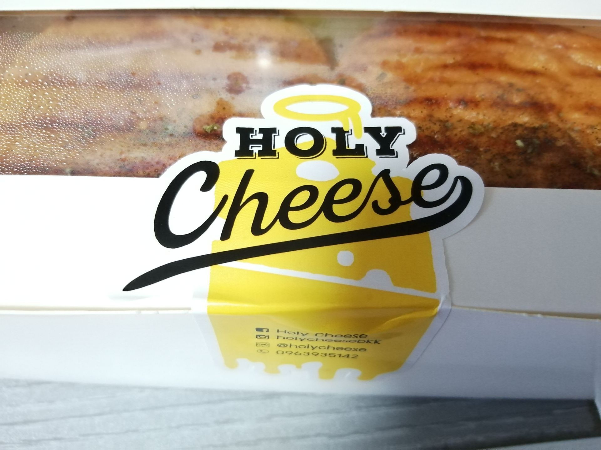 รีวิว Holy Cheese ตลาดรถไฟรัชดา - แซนวิชที่มีเอกลักษณ์ ตอนนี้ไม่มีหน้า ...
