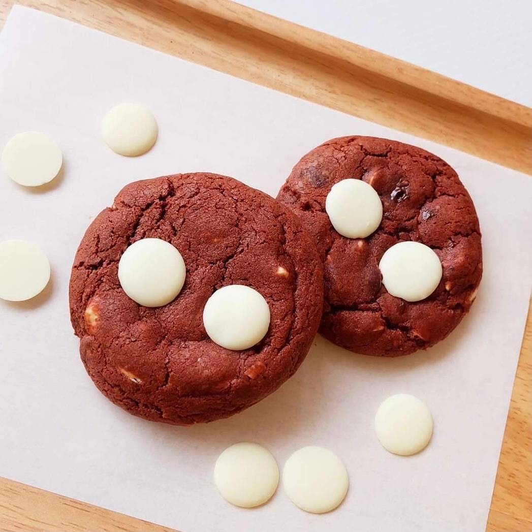 Red Velvet Soft Cookie • image ร้าน Arocha Choux & Dessert สาขาสาธุประดิษฐ์